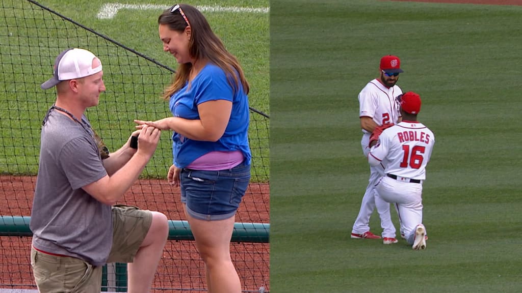 softball baseball couple