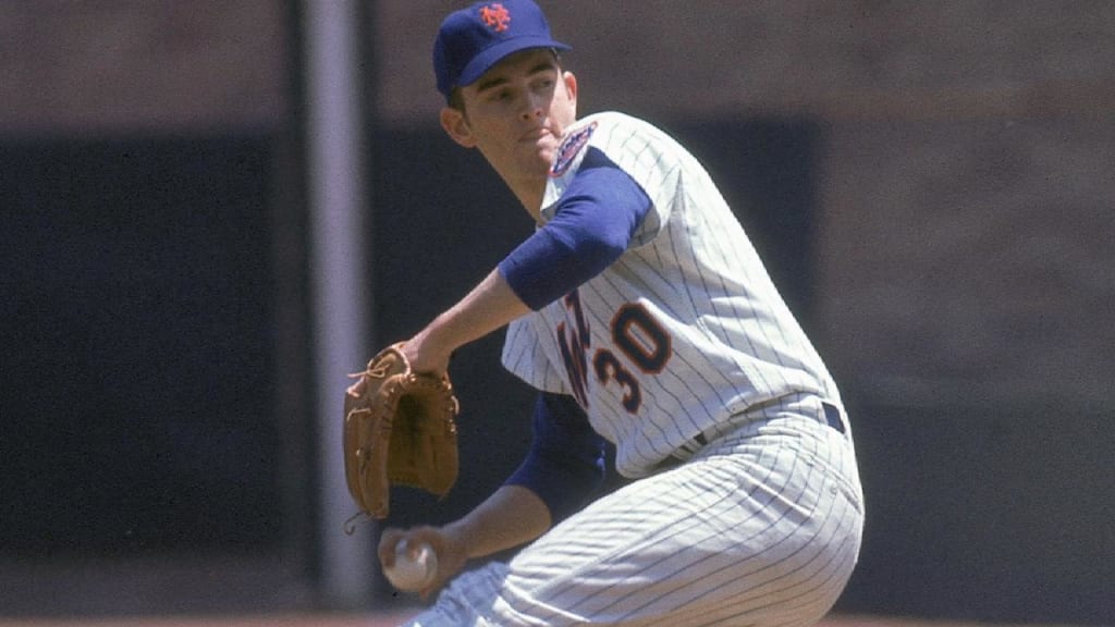 nolan ryan pitching form