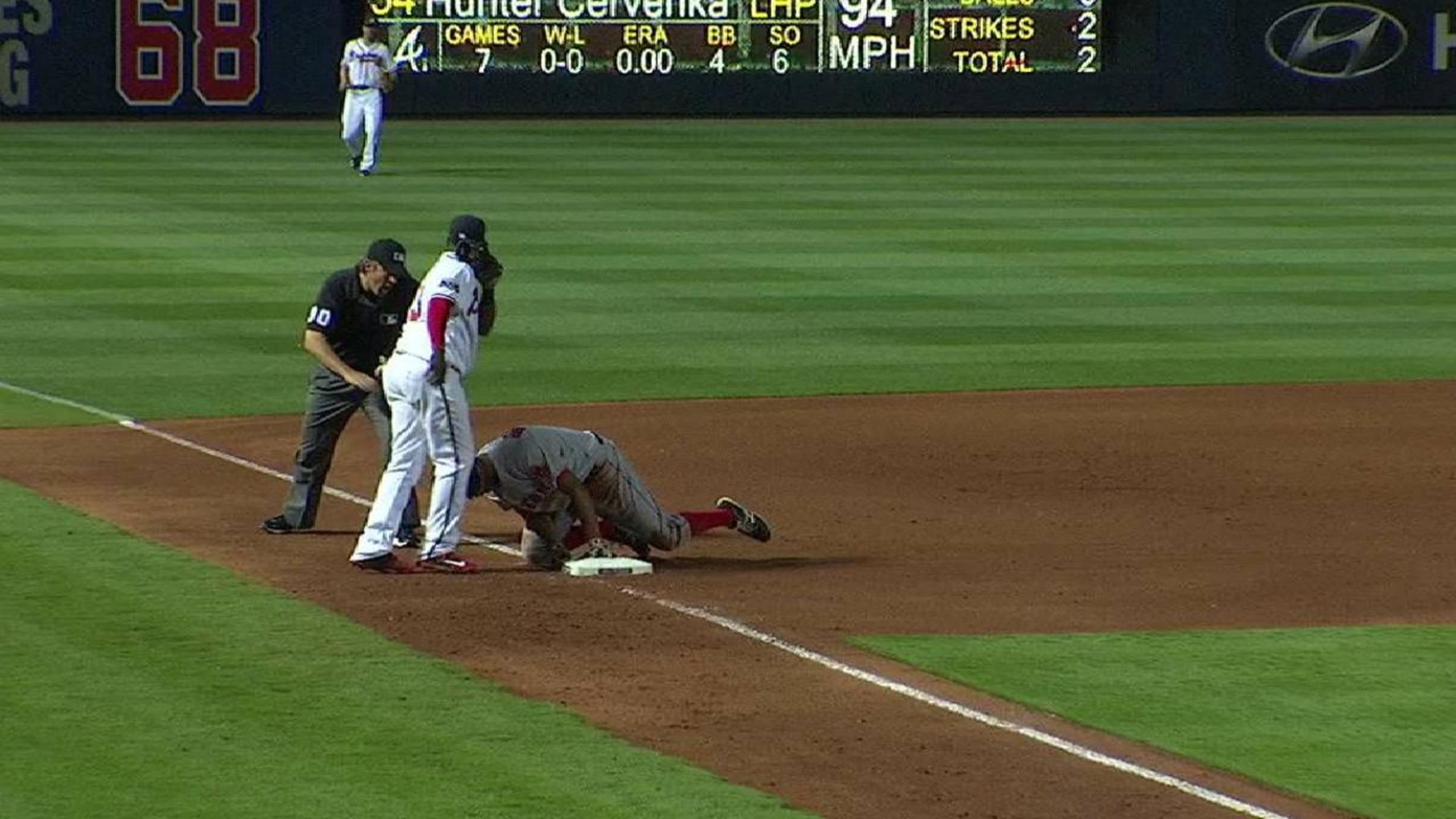 Pitching Change: Hunter Cervenka replaces Chris Withrow, batting 9th.