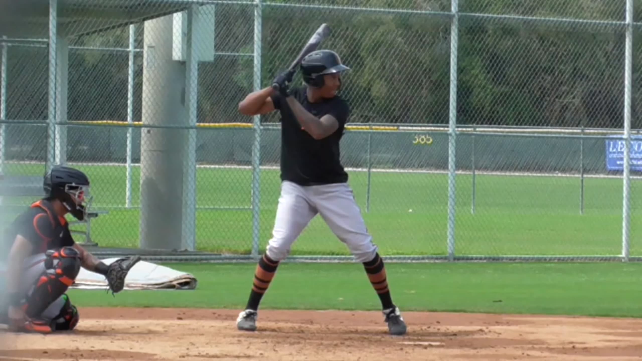 Isaac De Leon puts in work