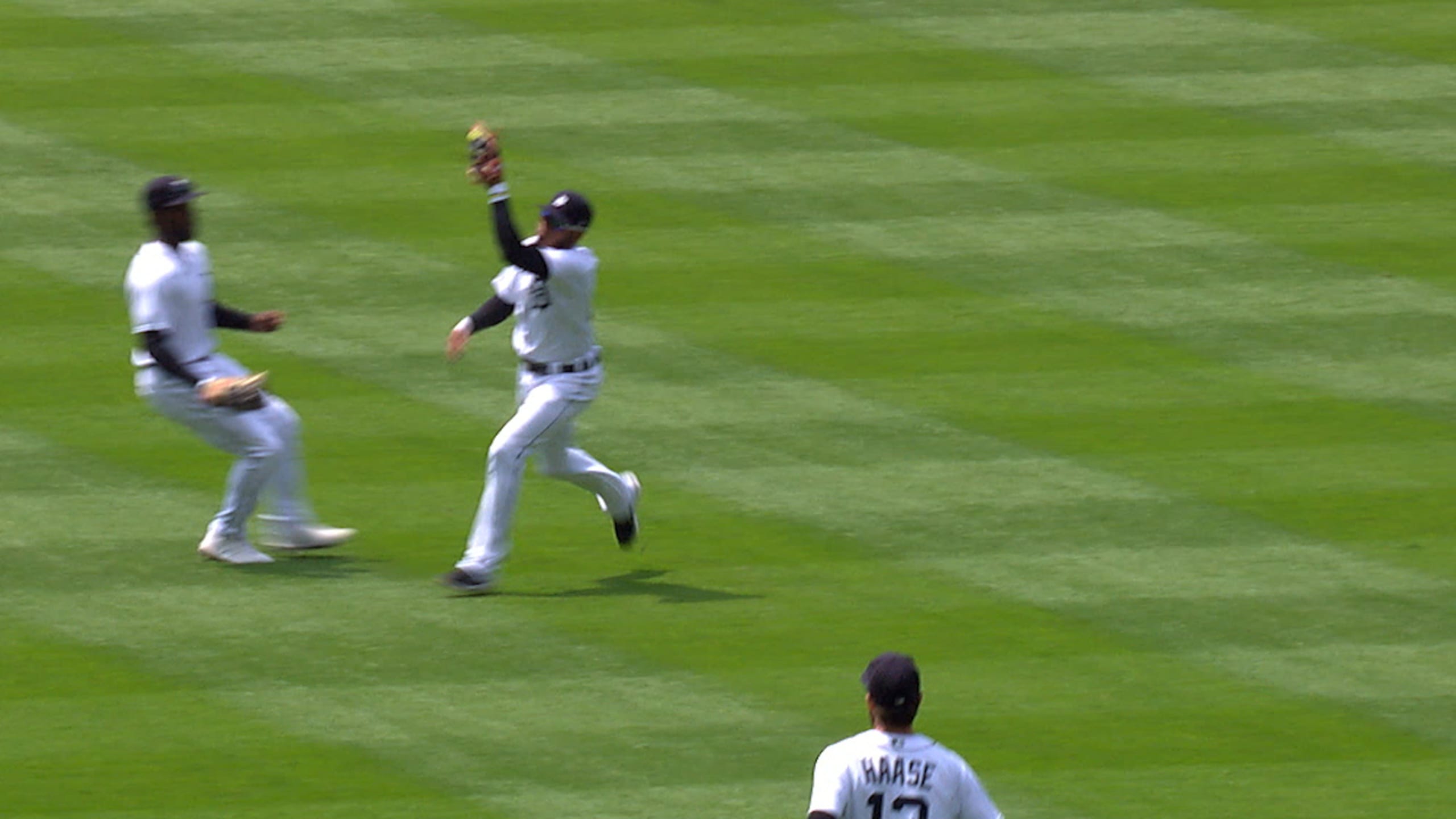 Castro's over-the-shoulder catch