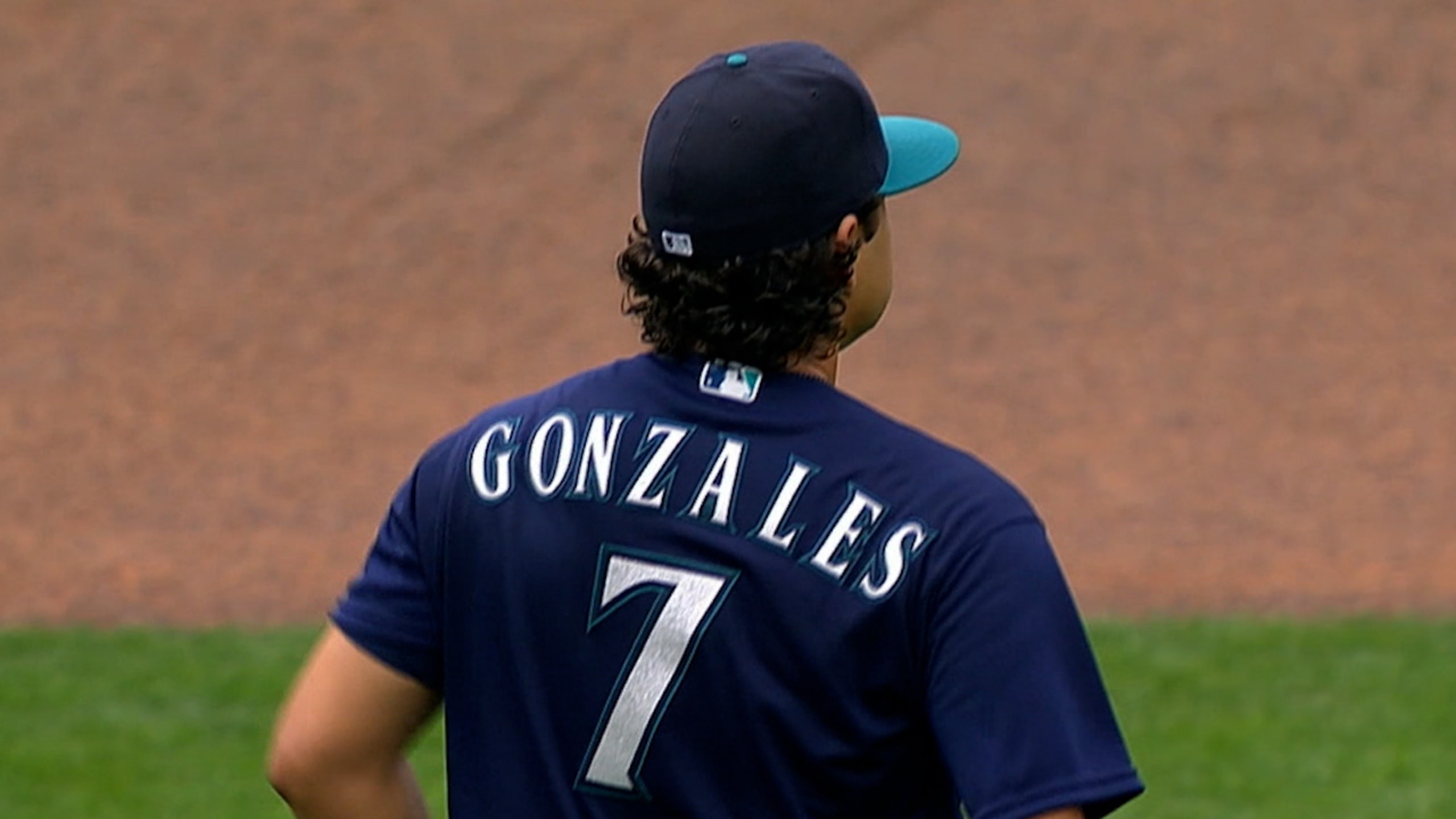 Marco Gonzales fans six
