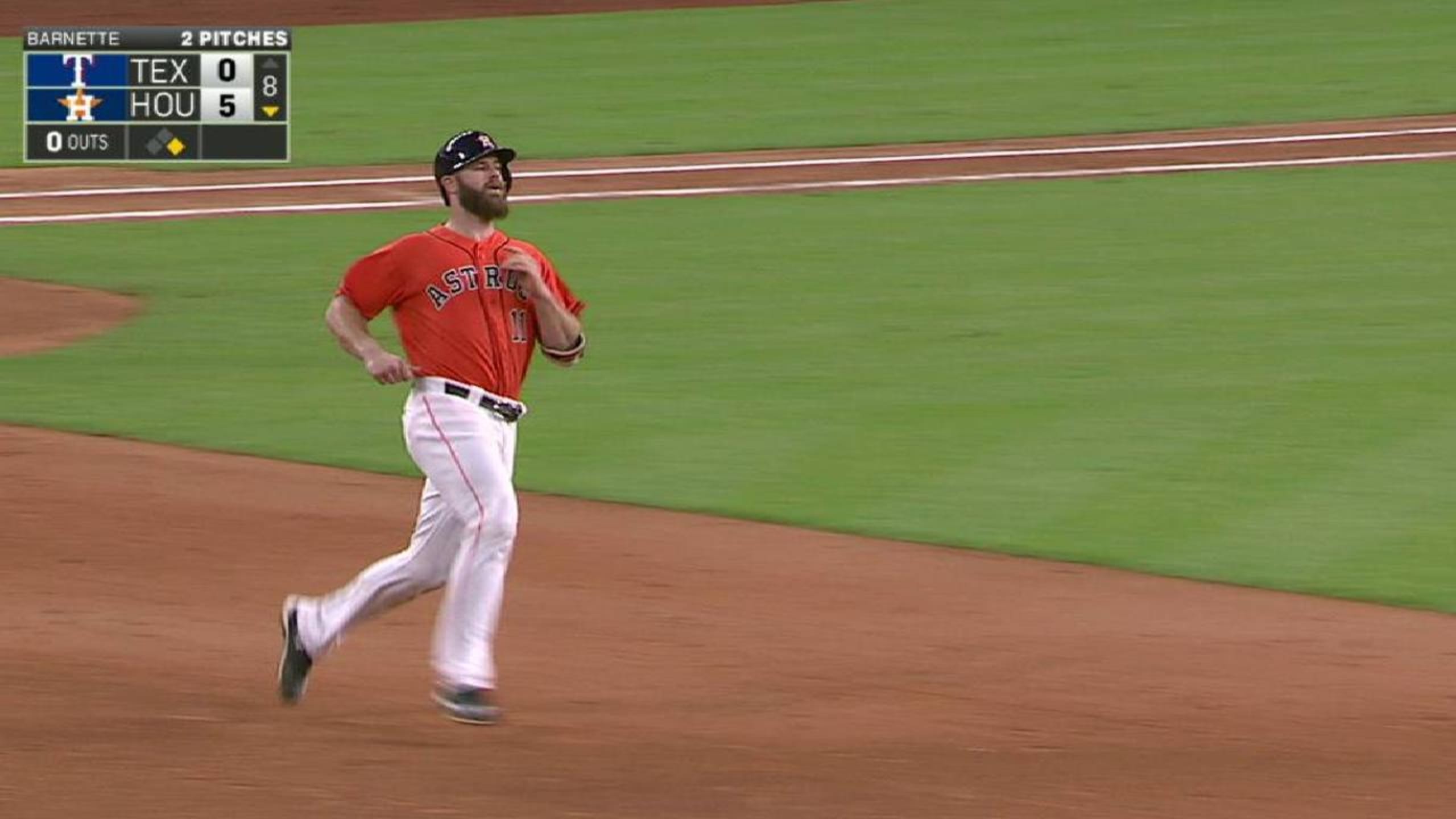 Pitching Change: Tony Barnette replaces Martin Perez.