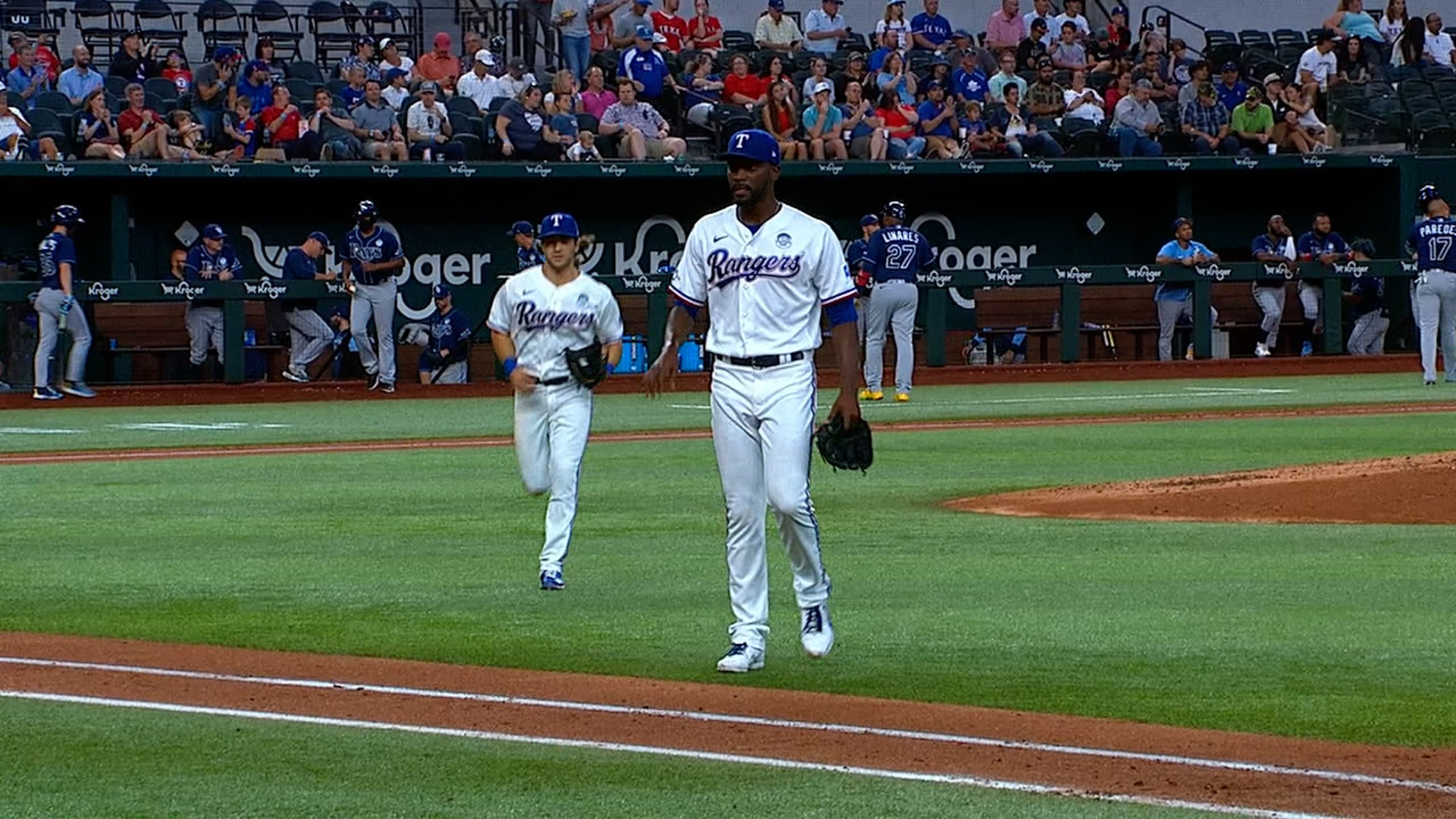 Taylor Hearn sale de apuros