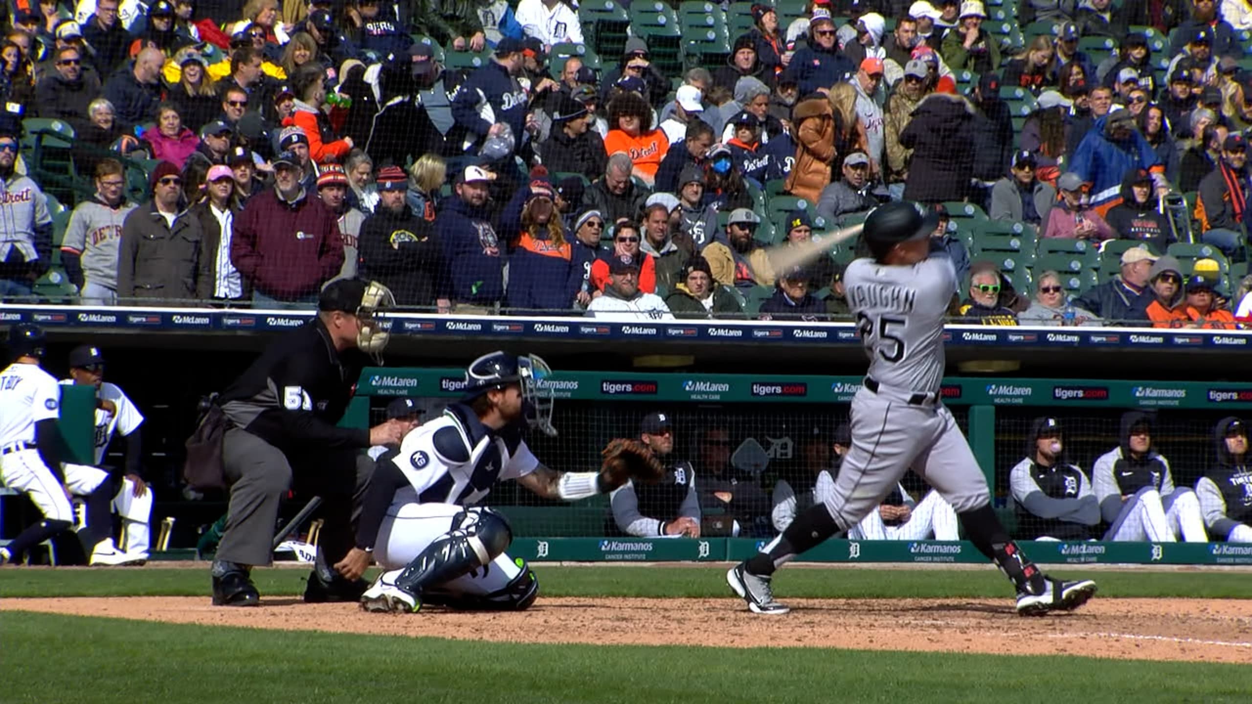 Andrew Vaughn's go-ahead home run