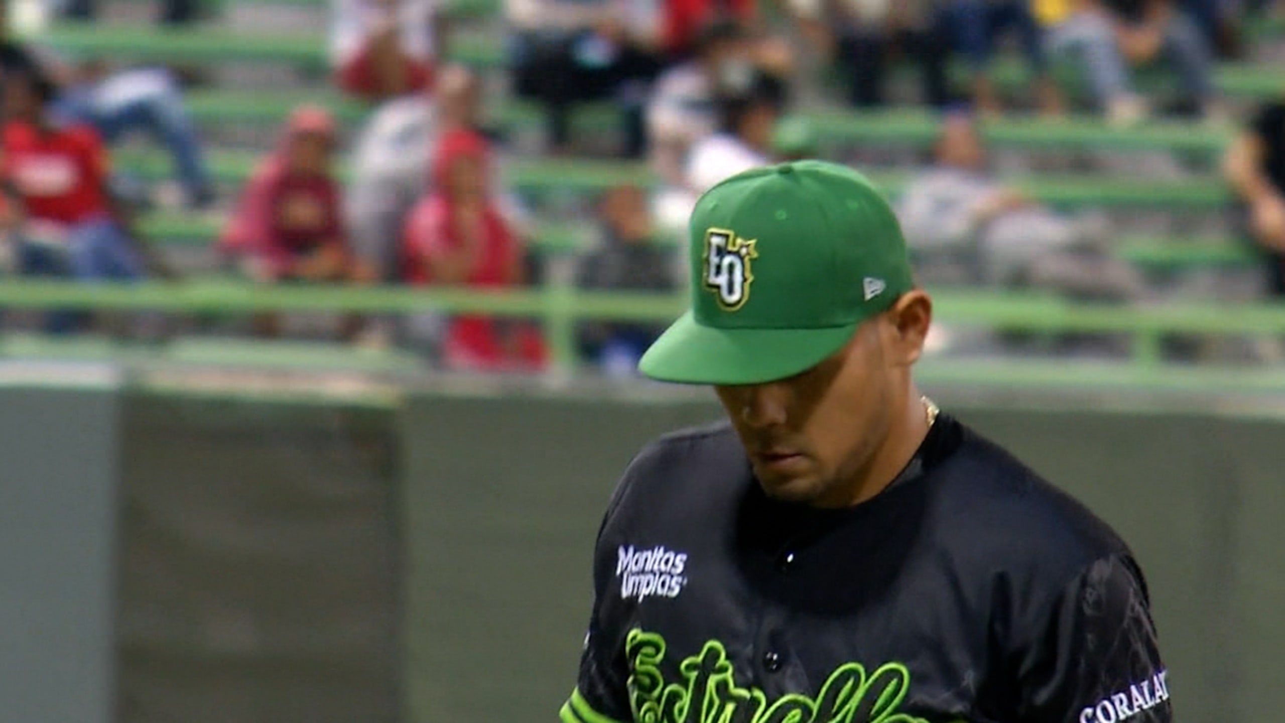 Andy Otero poncha a Almonte