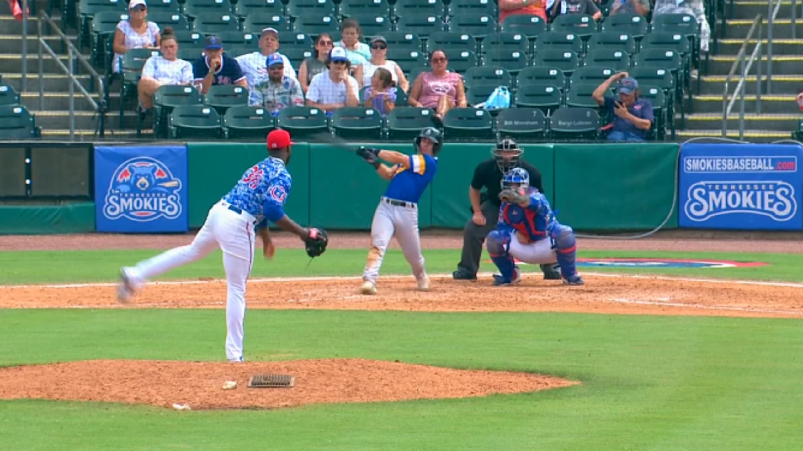 Sal Frelick swats home run