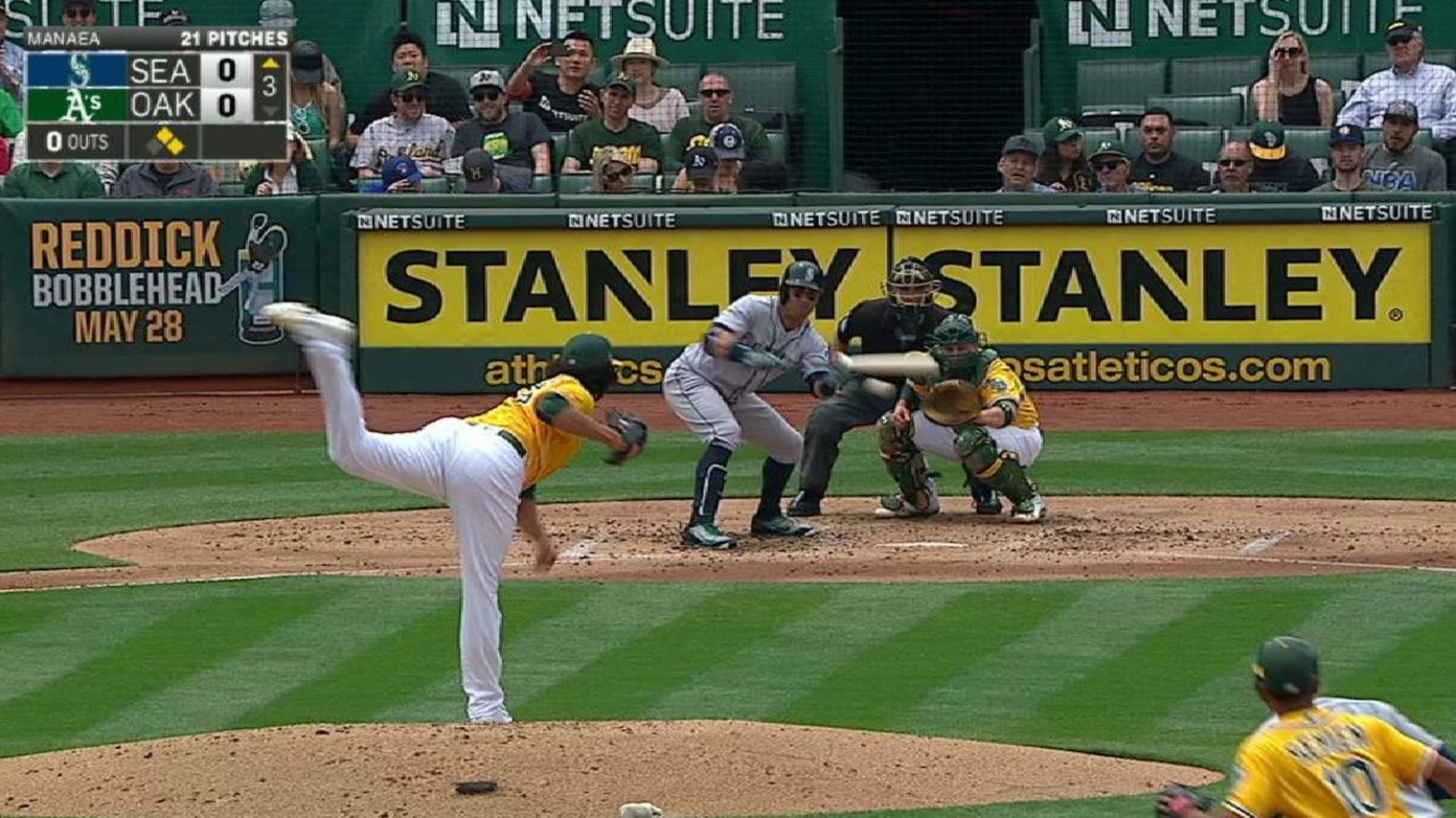 Leonys Martin out on a sacrifice bunt, third baseman Chris Coghlan to ...