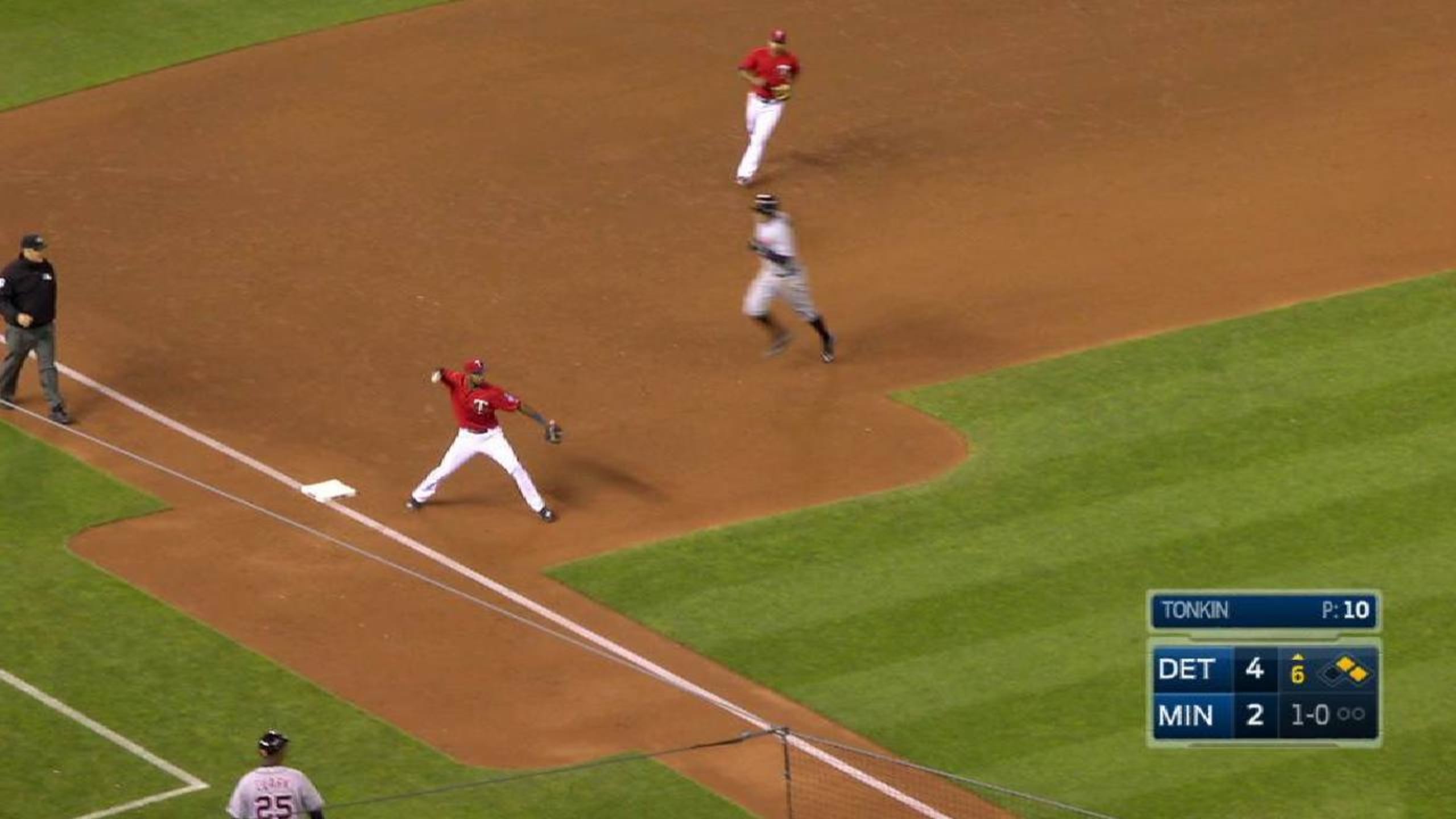 Bobby Wilson grounds into a double play, third baseman Eduardo Nunez to ...