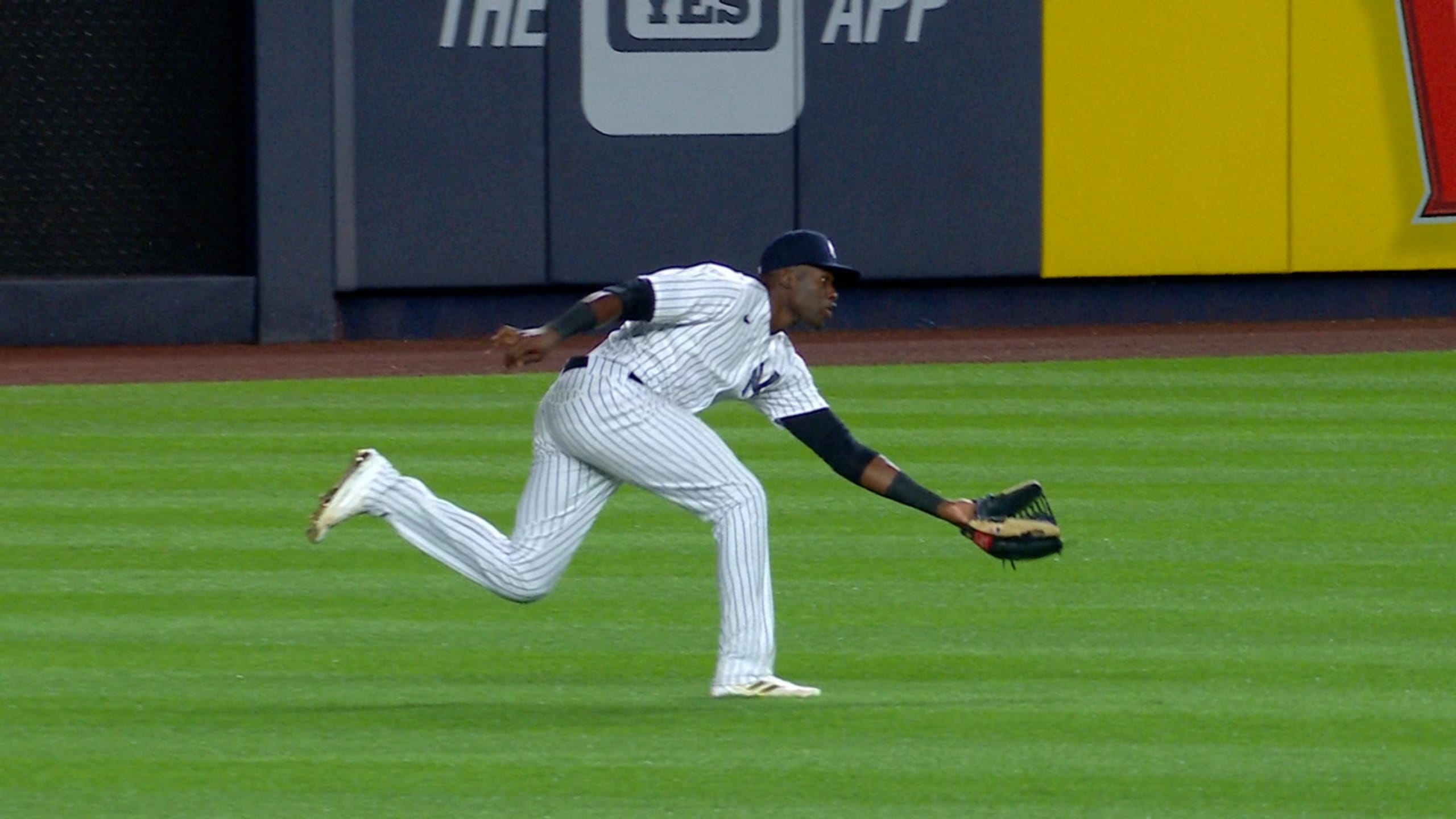 Estevan Florial's running catch