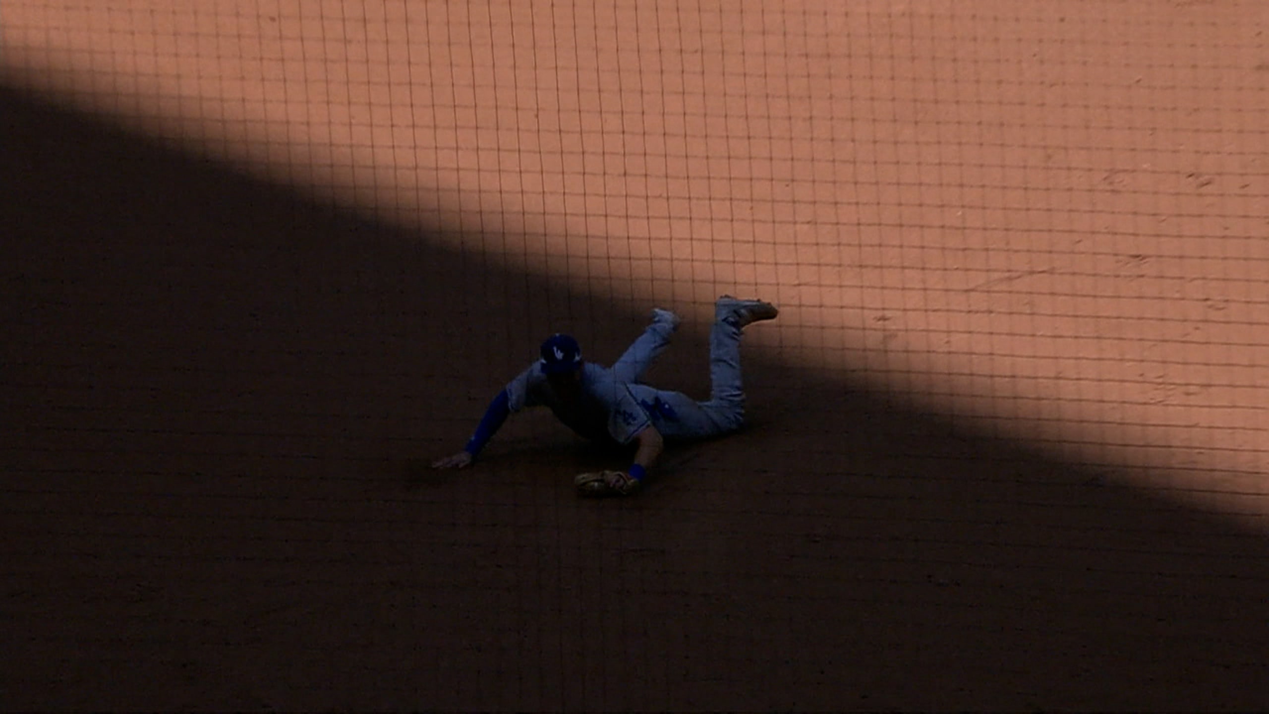 Trea Turner's diving stop