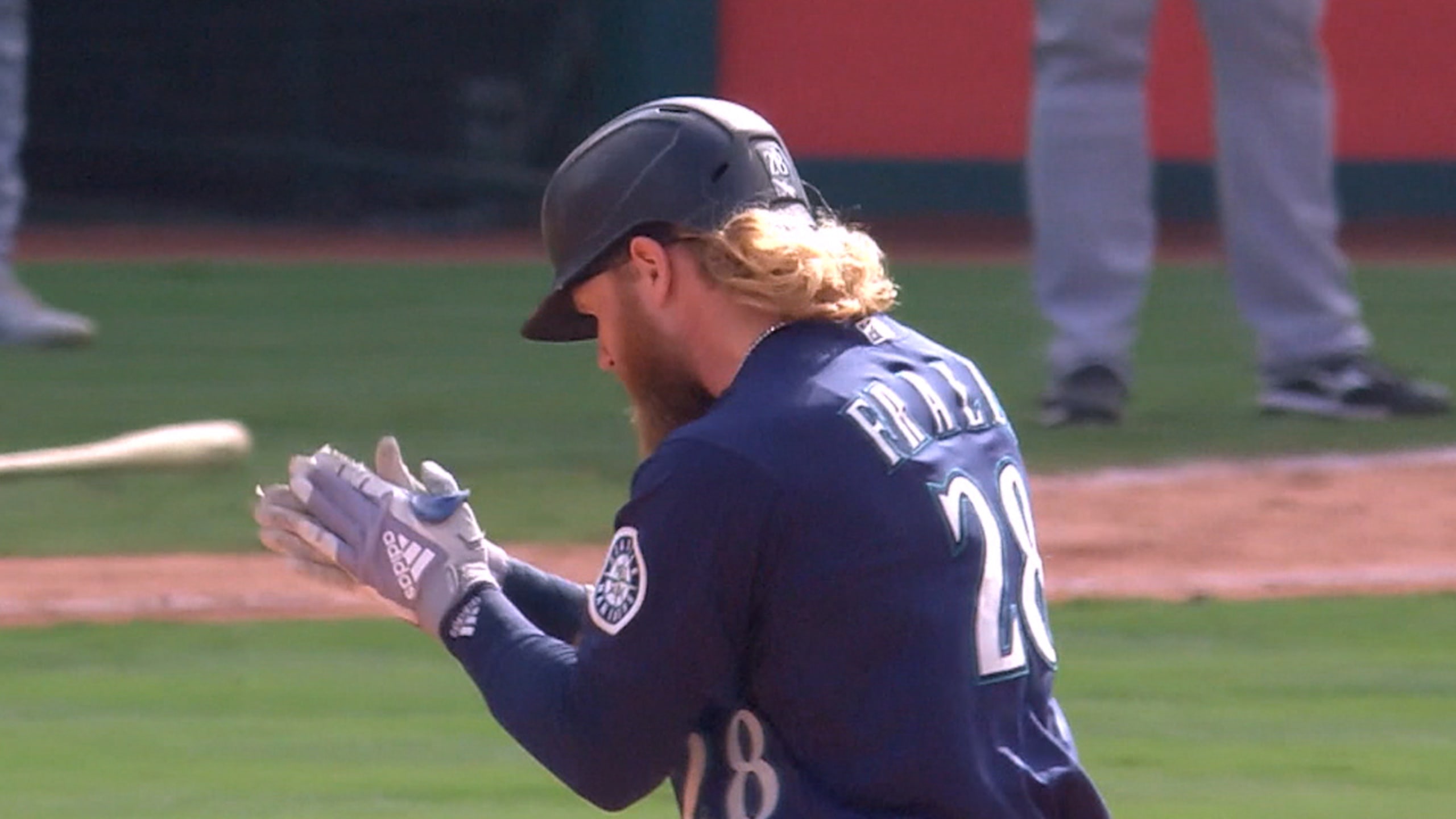 Jake Fraley's bases-clearing double