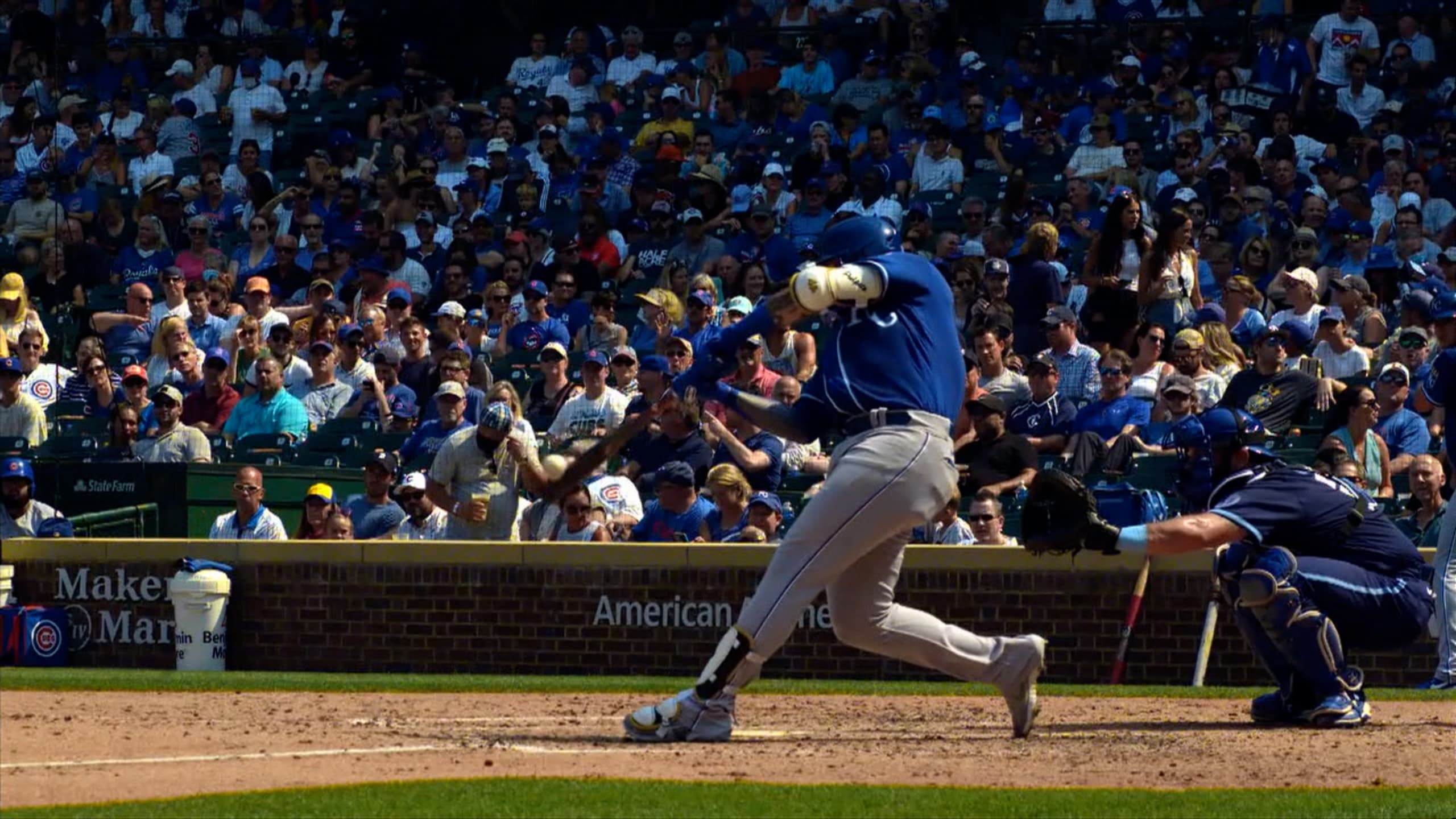 Emmanuel Rivera's first MLB homer