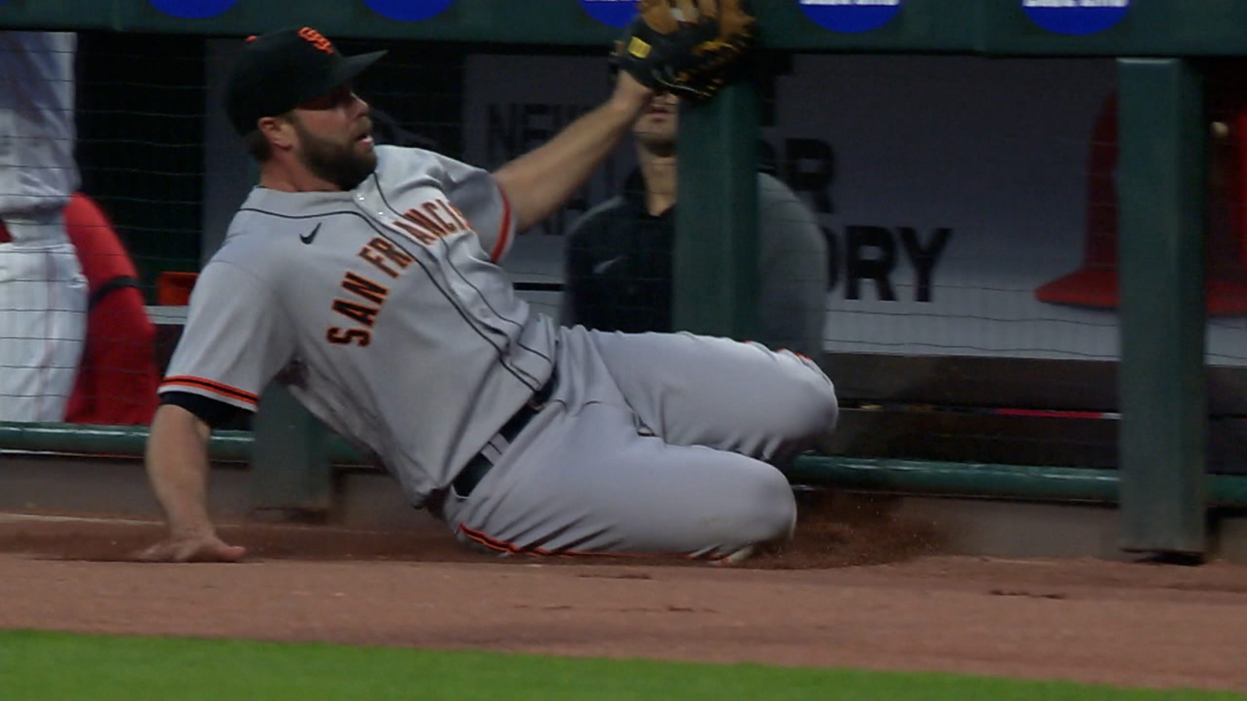 Darin Ruf's sliding catch