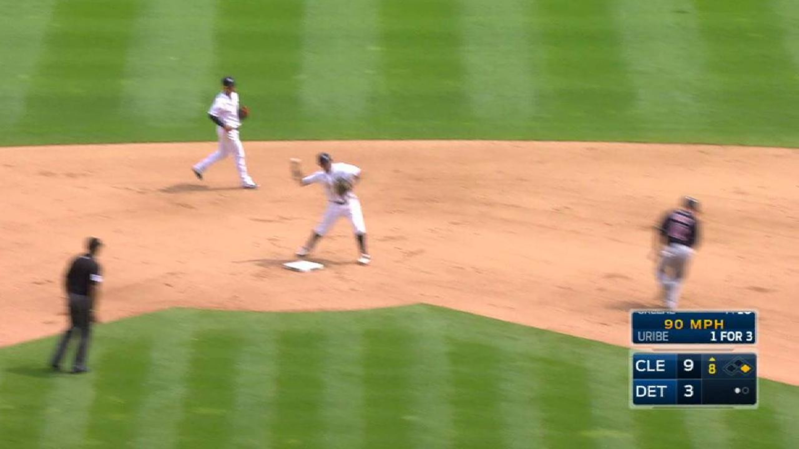 Juan Uribe grounds into a double play, shortstop Jose Iglesias to ...