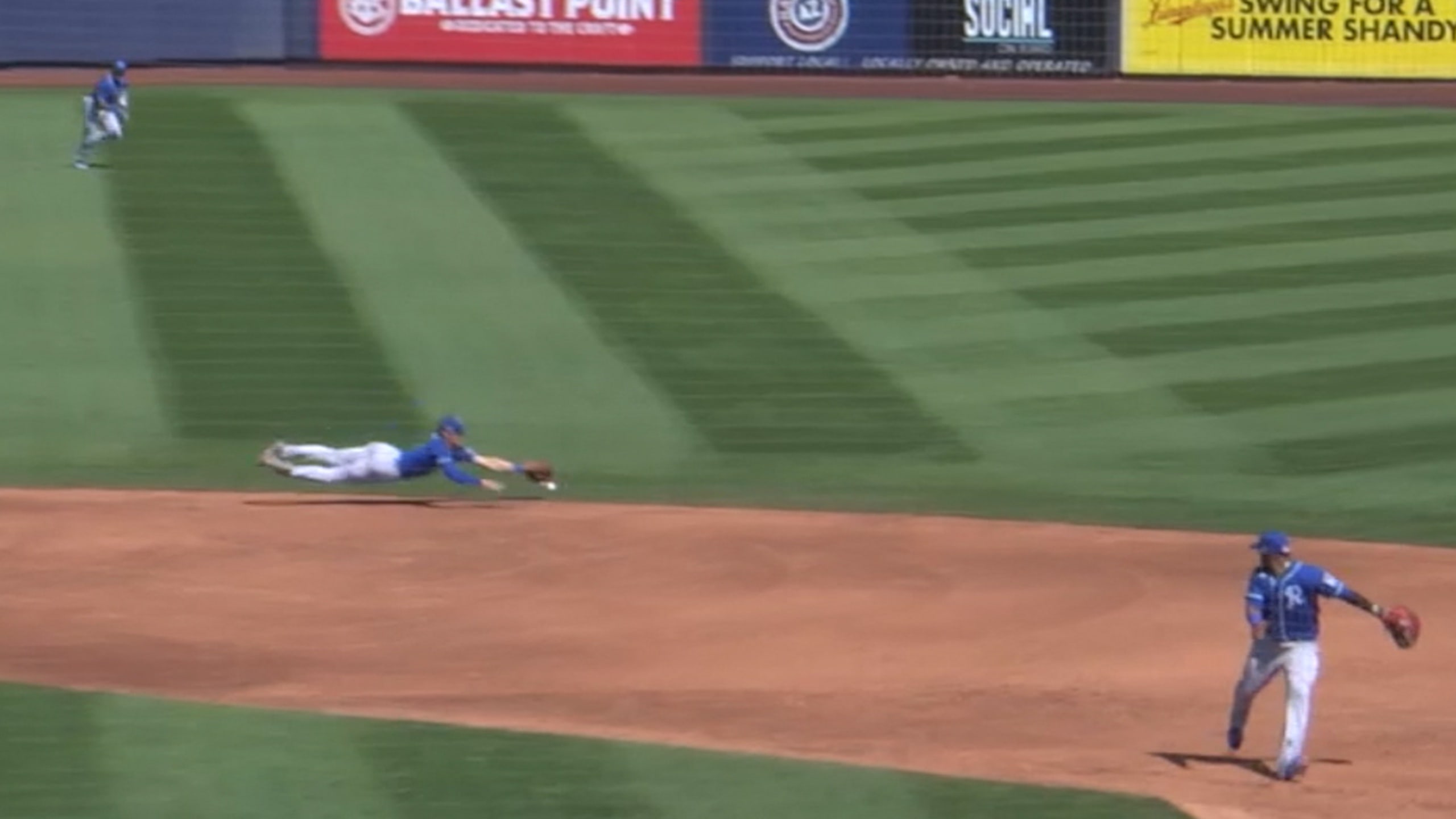 Bobby Witt Jr.'s diving play