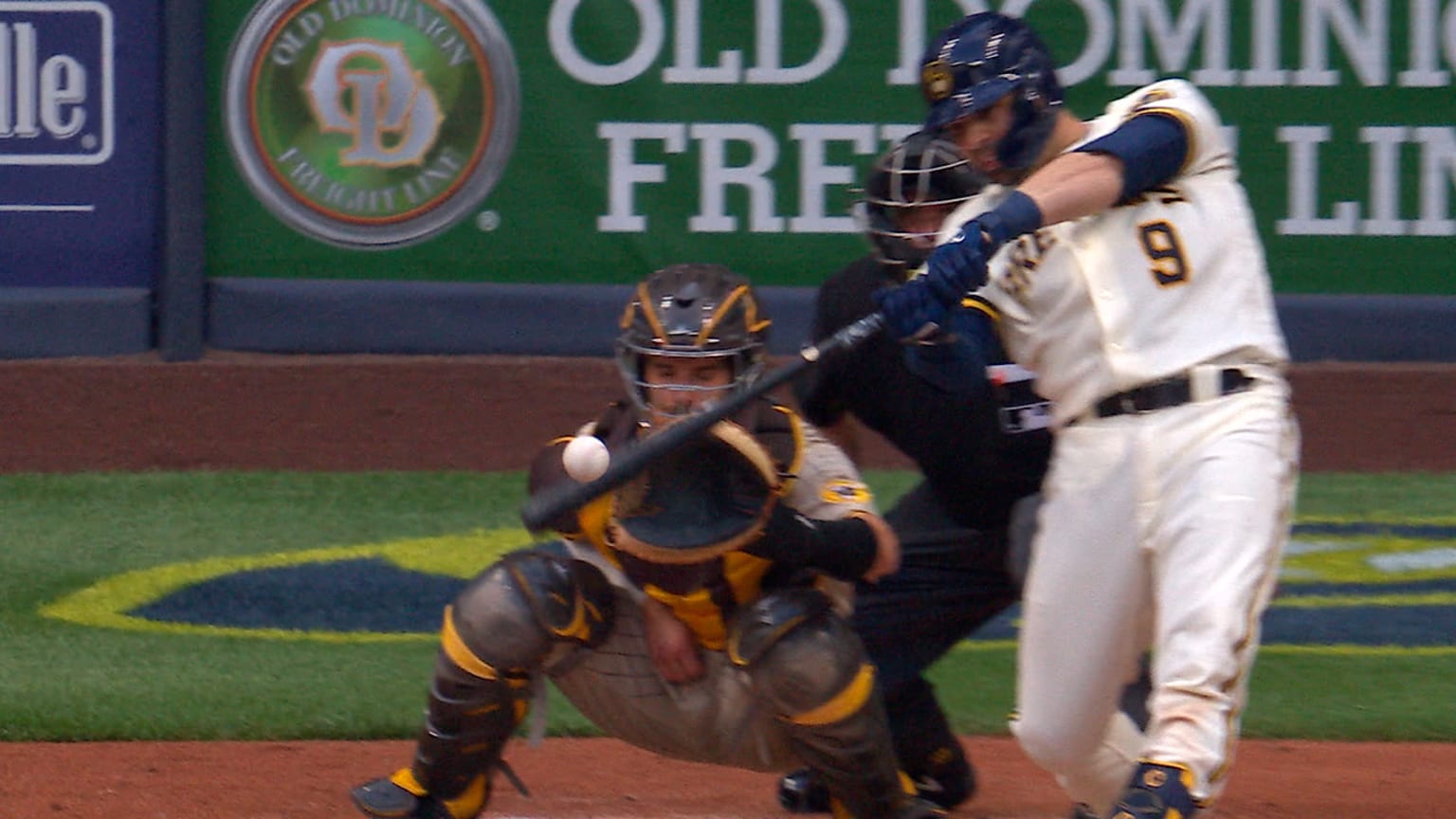 Manny Piña opens the scoring with a two-run homer | 05/24/2021 | MLB.com