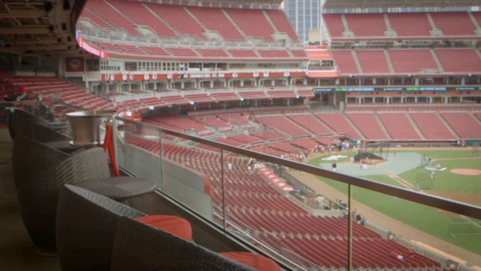 Tour the Handlebar | 10/11/2018 | MLB.com