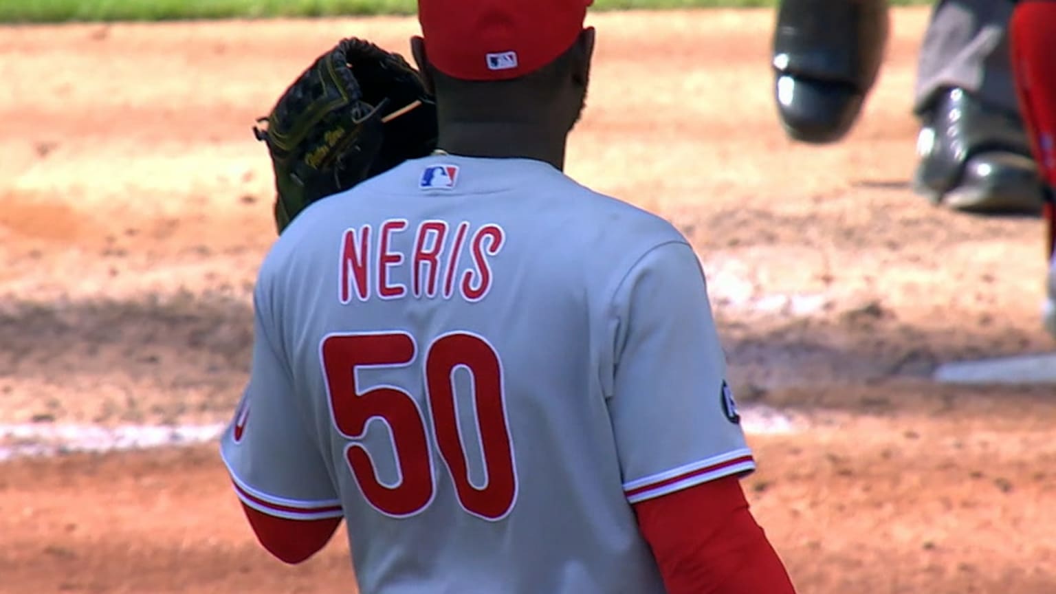 Héctor Neris retires Jackie Bradley Jr. in the 7th | 09/06/2021 ...