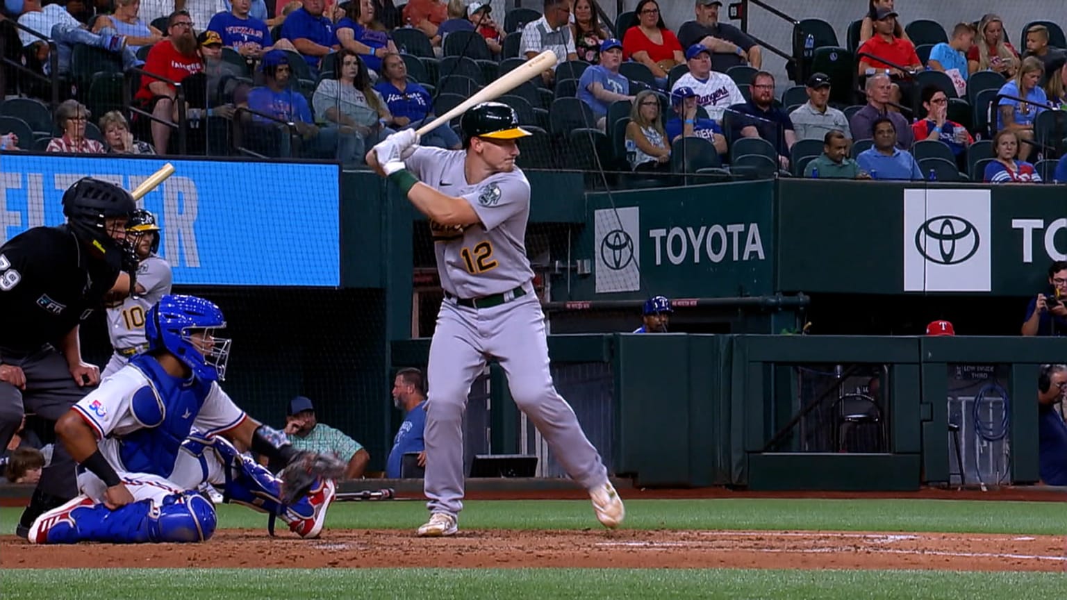 Sean Murphy drills a two-run home run to right-center | 08/17/2022 ...