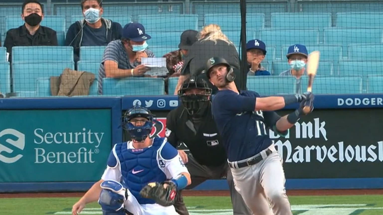 Mitch Haniger's solo home run | 05/11/2021 | MLB.com