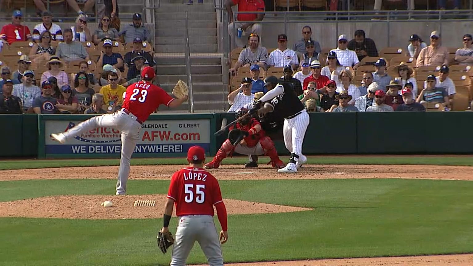Yermin Mercedes ties the game with a homer in the 9th | 03/09/2020 ...