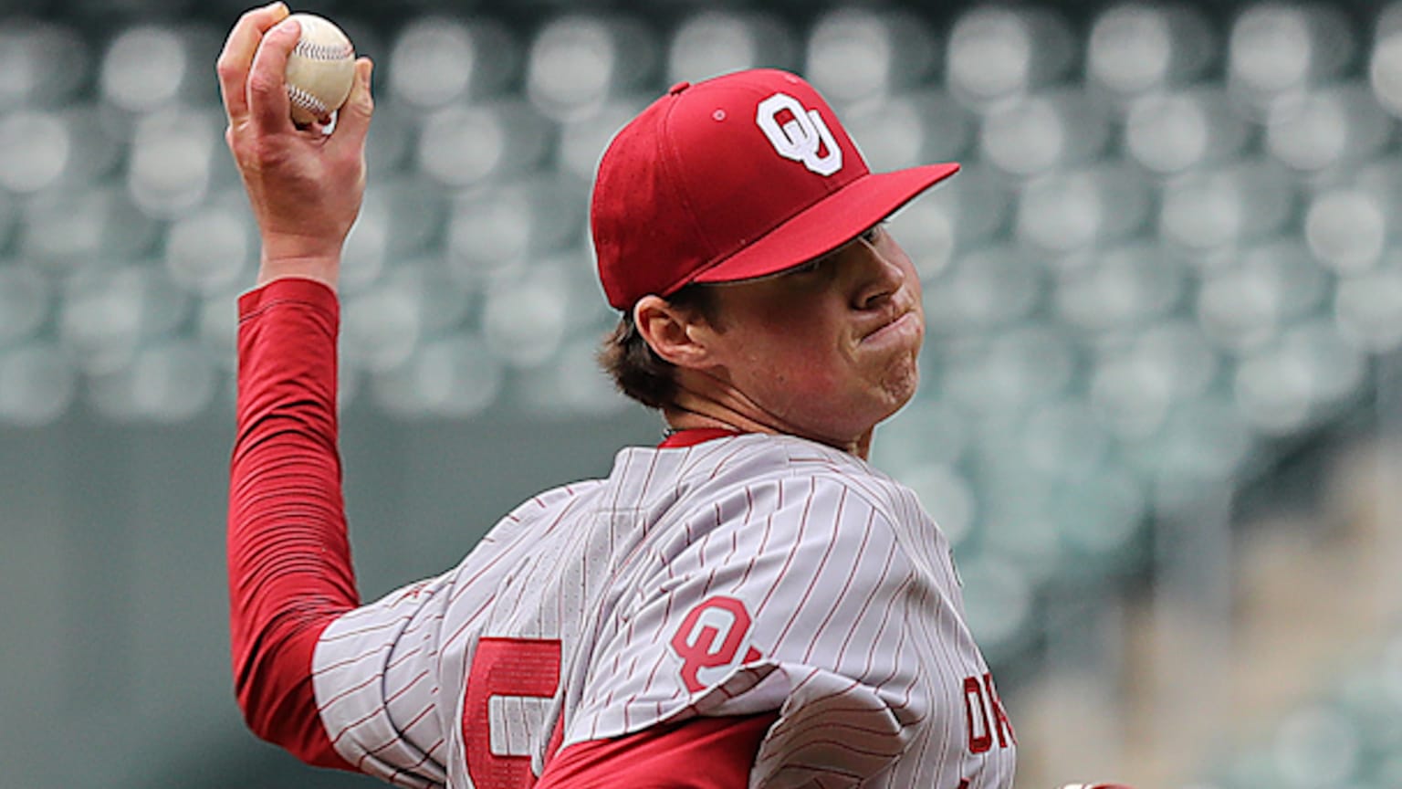 Draft Report: Jake Bennett, college pitcher | 04/26/2022 | MLB.com