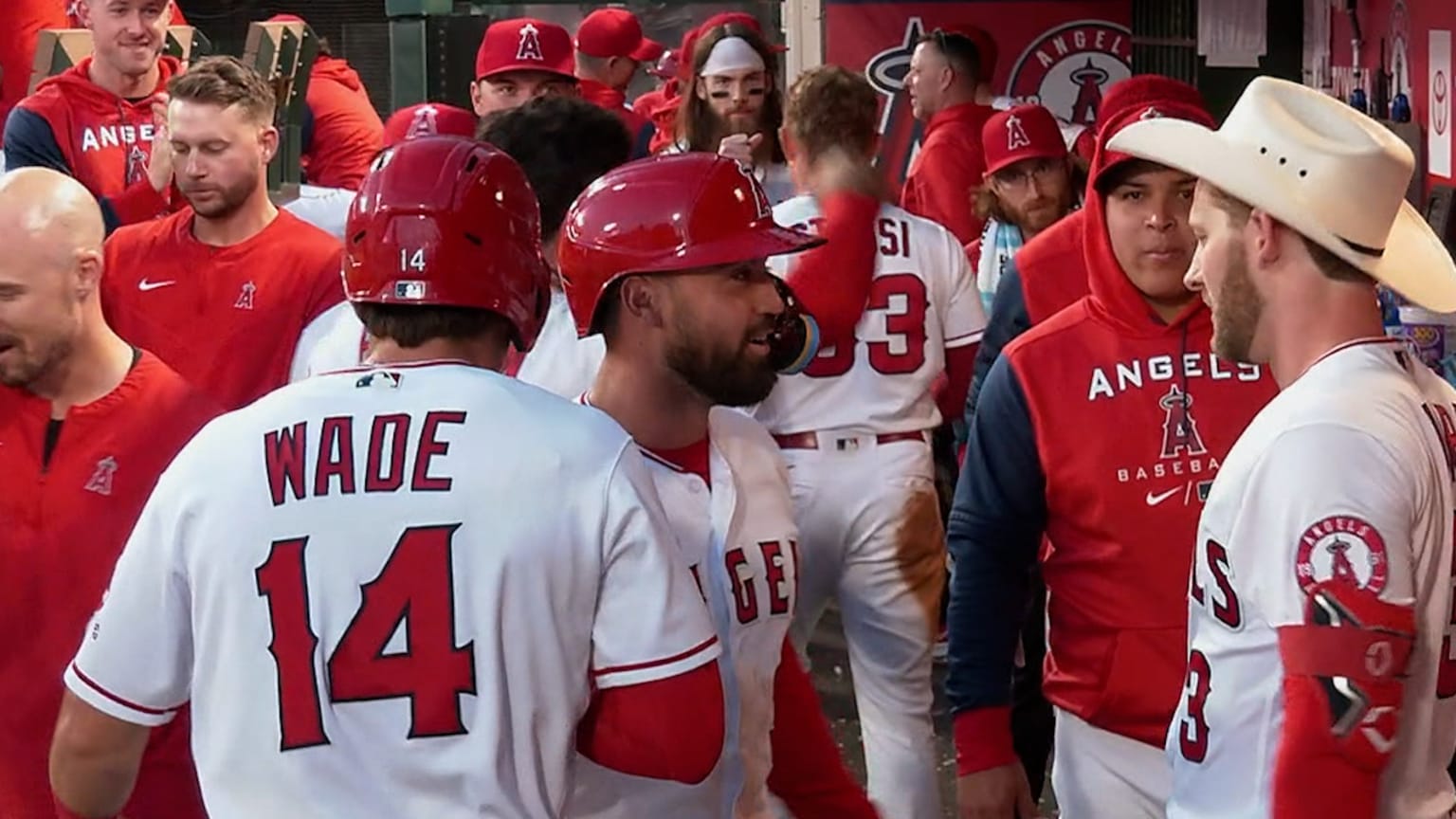 Taylor Ward goes 3-4 with a grand slam vs. Cleveland | 04/27/2022 | Los ...