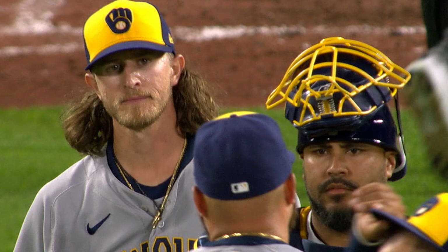 Josh Hader, Lorenzo Cain combine for the final out | 04/12/2022 ...