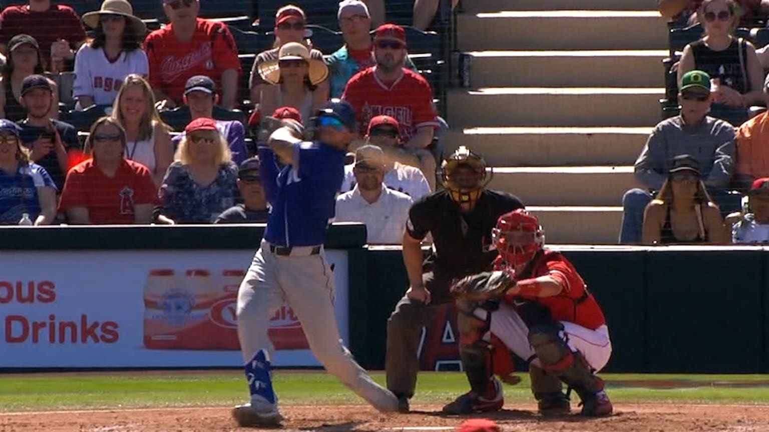 Kyle Isbel drives an RBI double to deep left | 03/06/2020 | Kansas City ...