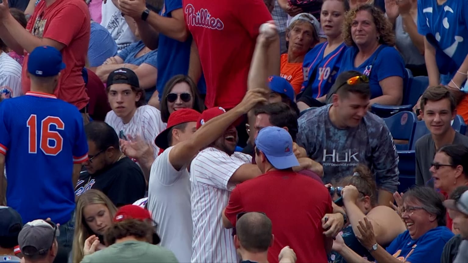 Thank you, Phillies fans | 09/30/2021 | Philadelphia Phillies