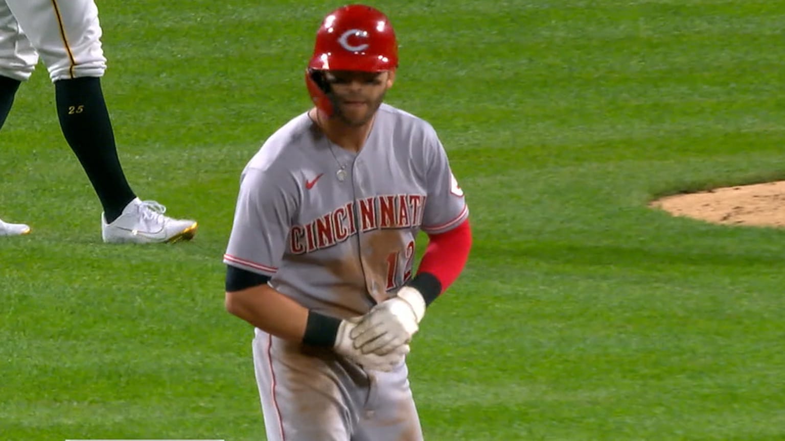 Tyler Naquin's RBI double | 05/12/2022 | Cincinnati Reds