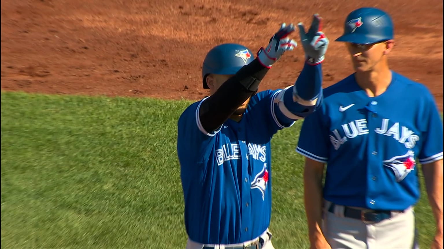 George Springer laces an RBI single to center field | 07/23/2022 ...