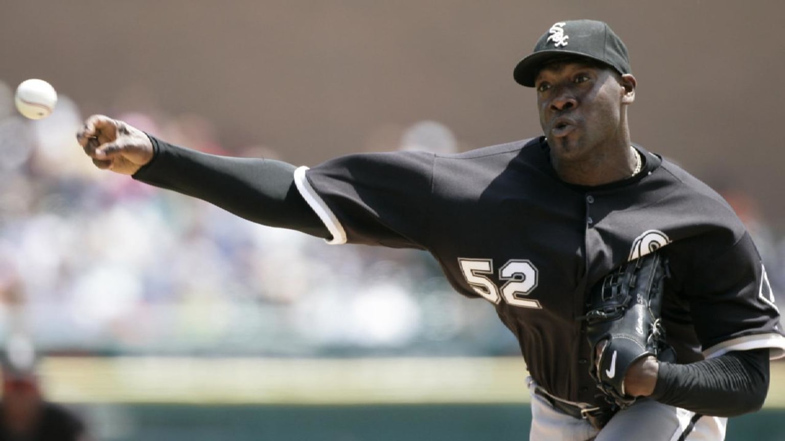 World Series champion Contreras returns to White Sox | 12/15/2017 ...