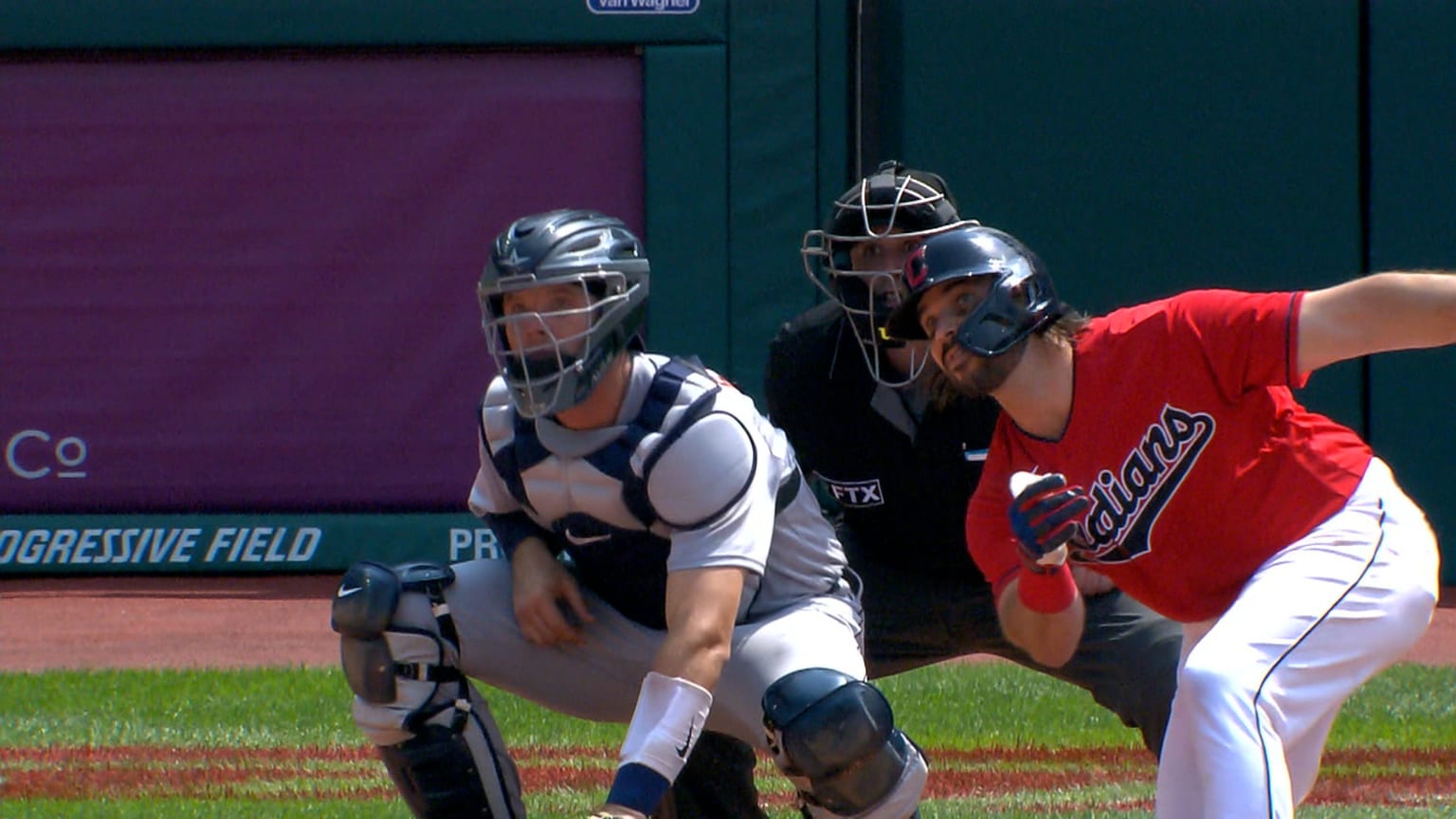 Austin Hedges' RBI single | 08/08/2021 | Cleveland Guardians