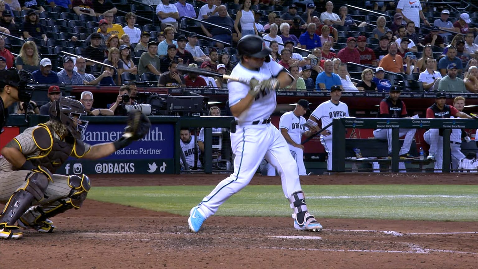 Buddy Kennedy gets hit by the pitch and a run scores | 06/28/2022 ...