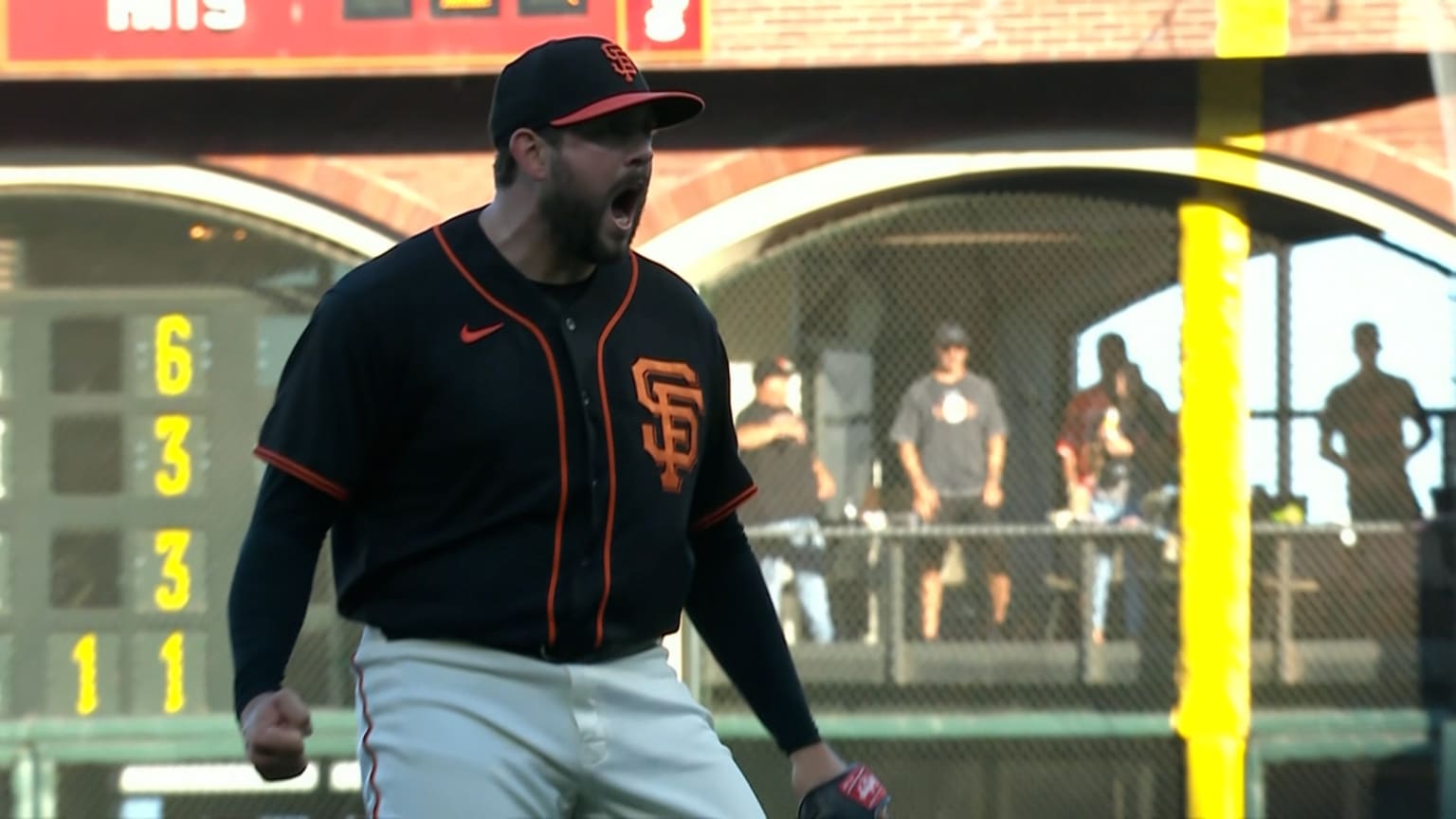 Dominic Leone records the final out of the game | 07/16/2022 | San ...
