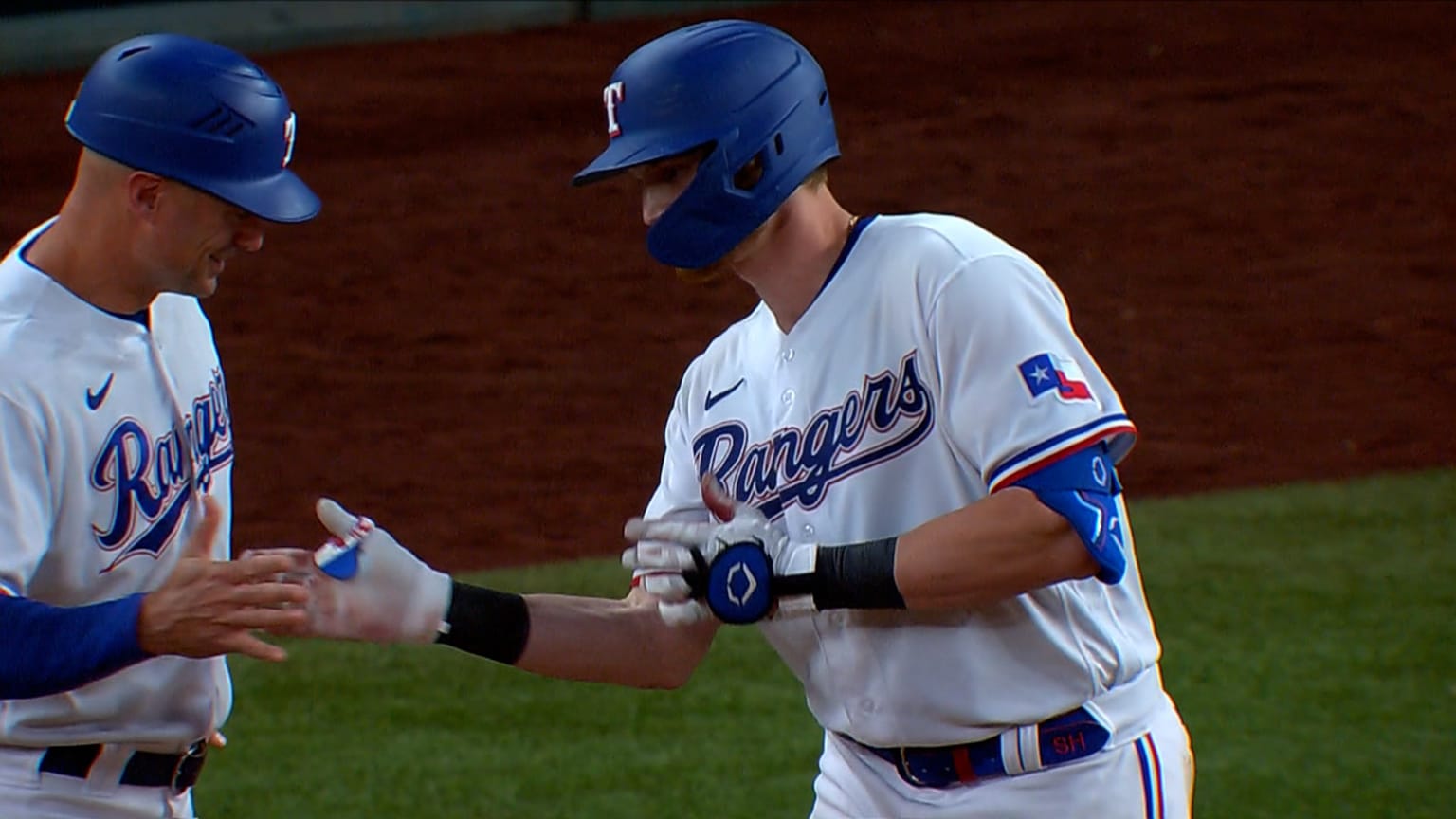 Sam Huff's two-run single | 05/17/2022 | Texas Rangers