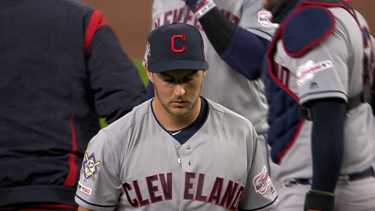 Bauer fans 8 in win vs. Mariners | 04/15/2019 | Cleveland Guardians