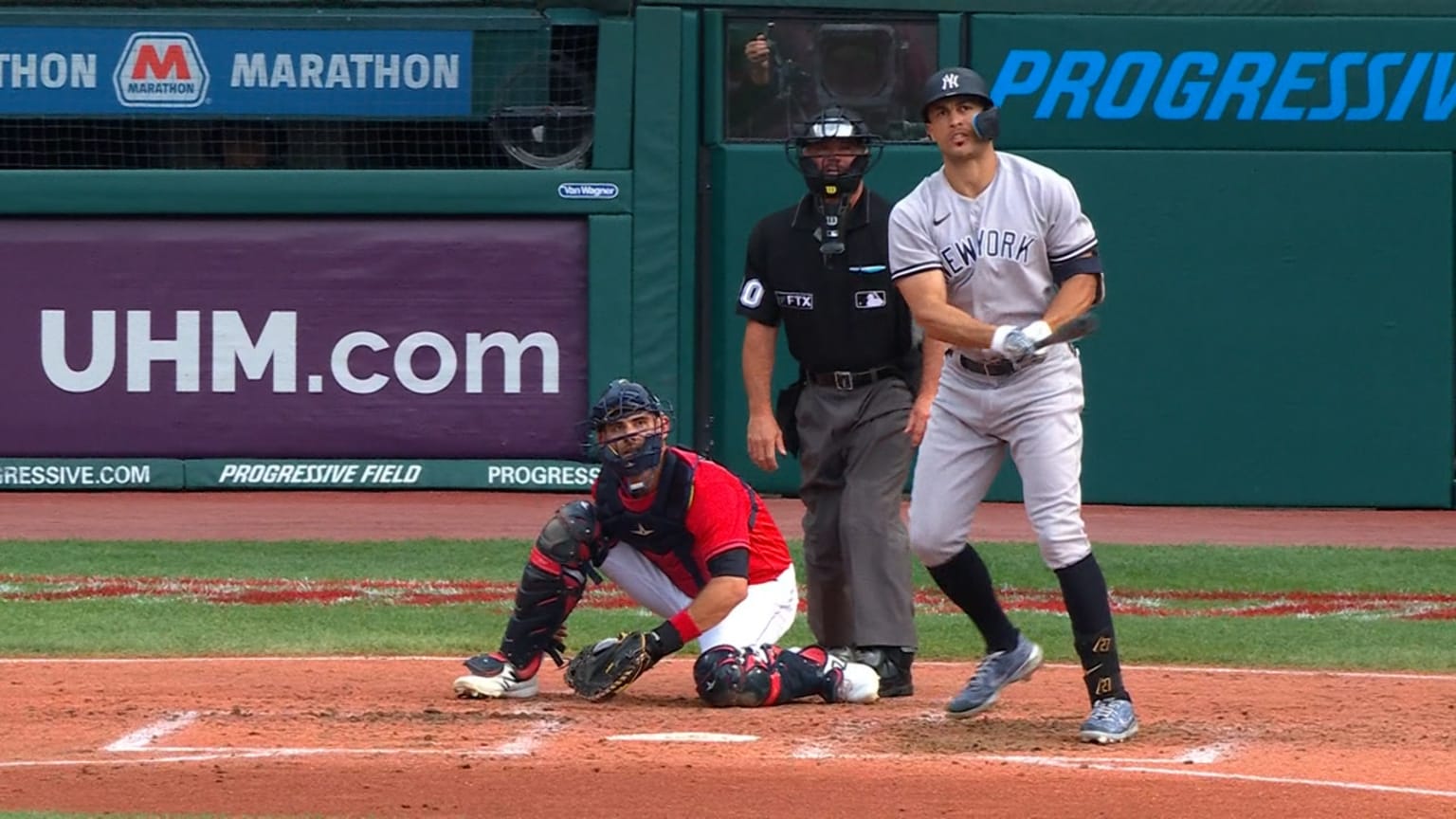 Stanton's 100th homer with Yanks | 07/02/2022 | Cincinnati Reds