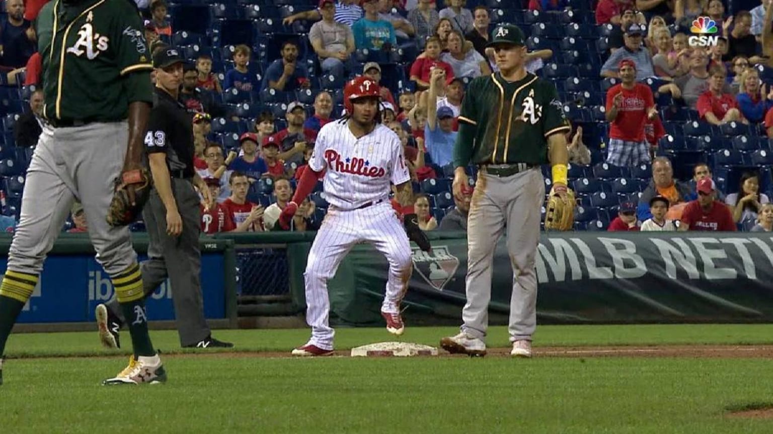 Williams, Nick vs Castro, Simon - PICKOFF ATTEMPT, ERROR | 09/16/2017 ...