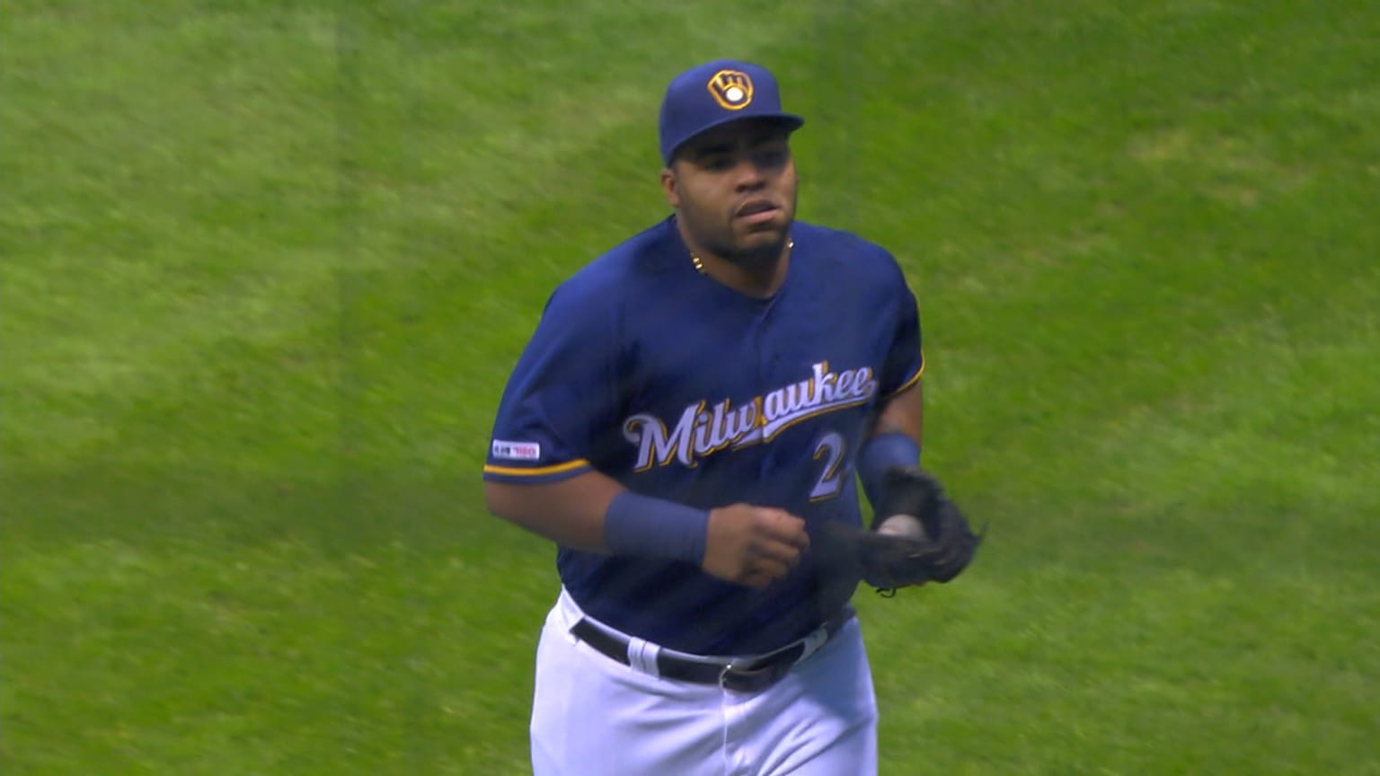 COL@MIL: Aguilar catches a hard liner to end frame | 04/30/2019 ...