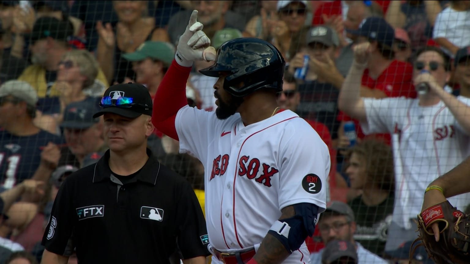 Jaylin Davis finds the hole for an RBI single | 07/30/2022 | Boston Red Sox