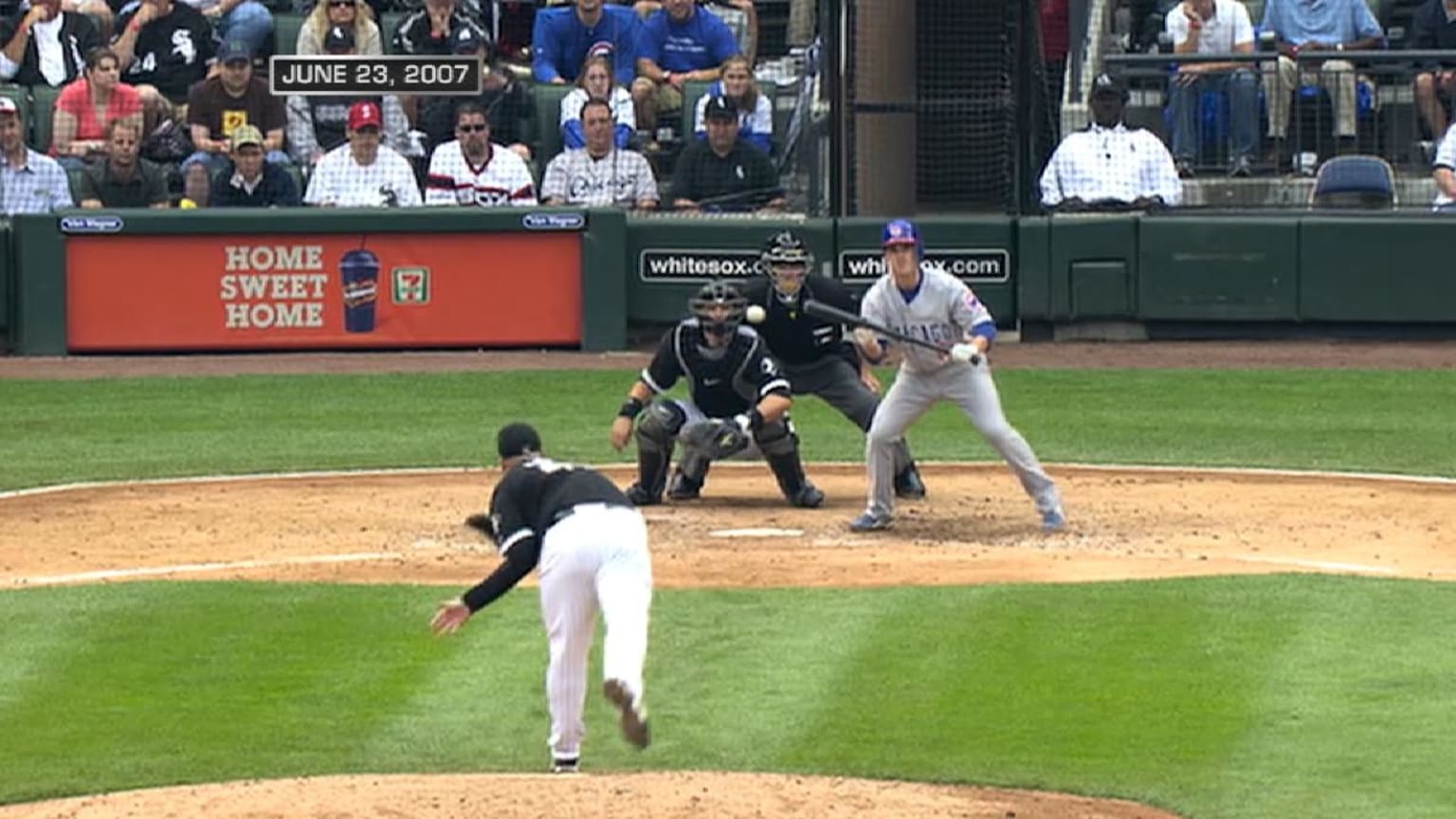 MLB Central: Using The Squeeze | 09/22/2017 | MLB.com