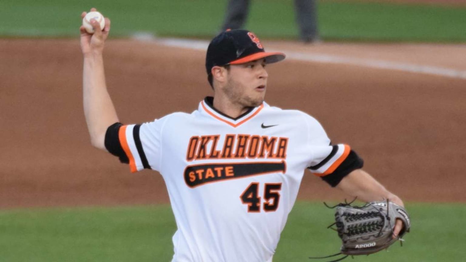 Draft Report: Thomas Hatch, college pitcher | 05/26/2016 | MLB.com