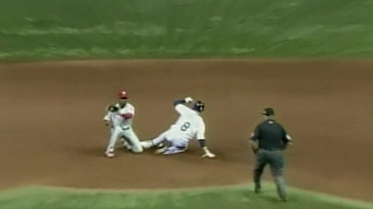 Bartlett's stolen base wins America free tacos | 22/10/2008 ...