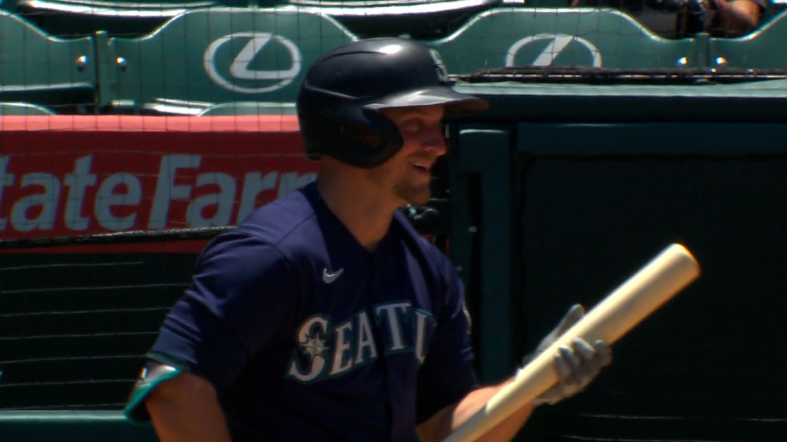 Kyle Seager drives a sacrifice fly to left field | 06/06/2021 | Seattle ...