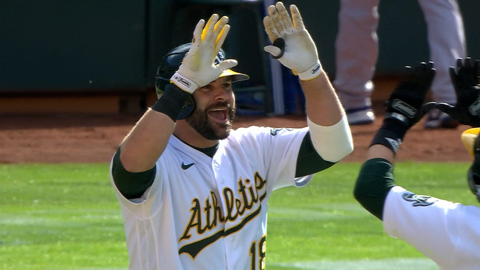 Mitch Moreland gives A's 1st win with walk-off single | 04/07/2021 ...