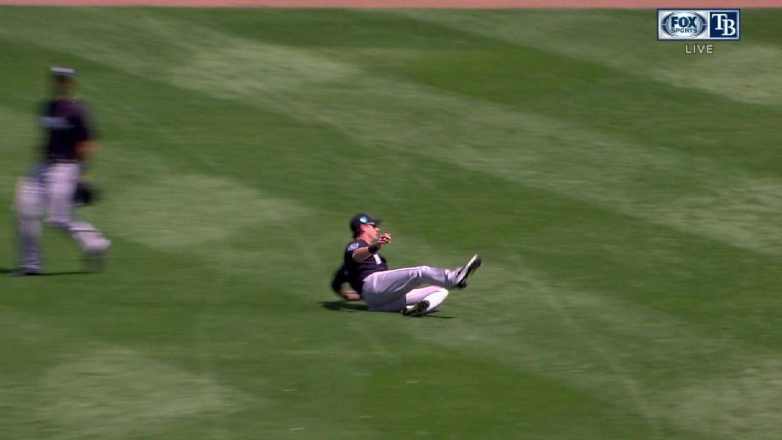 NYY@TB: Zehner covers ground for a sliding catch | 03/25/2018 | New ...