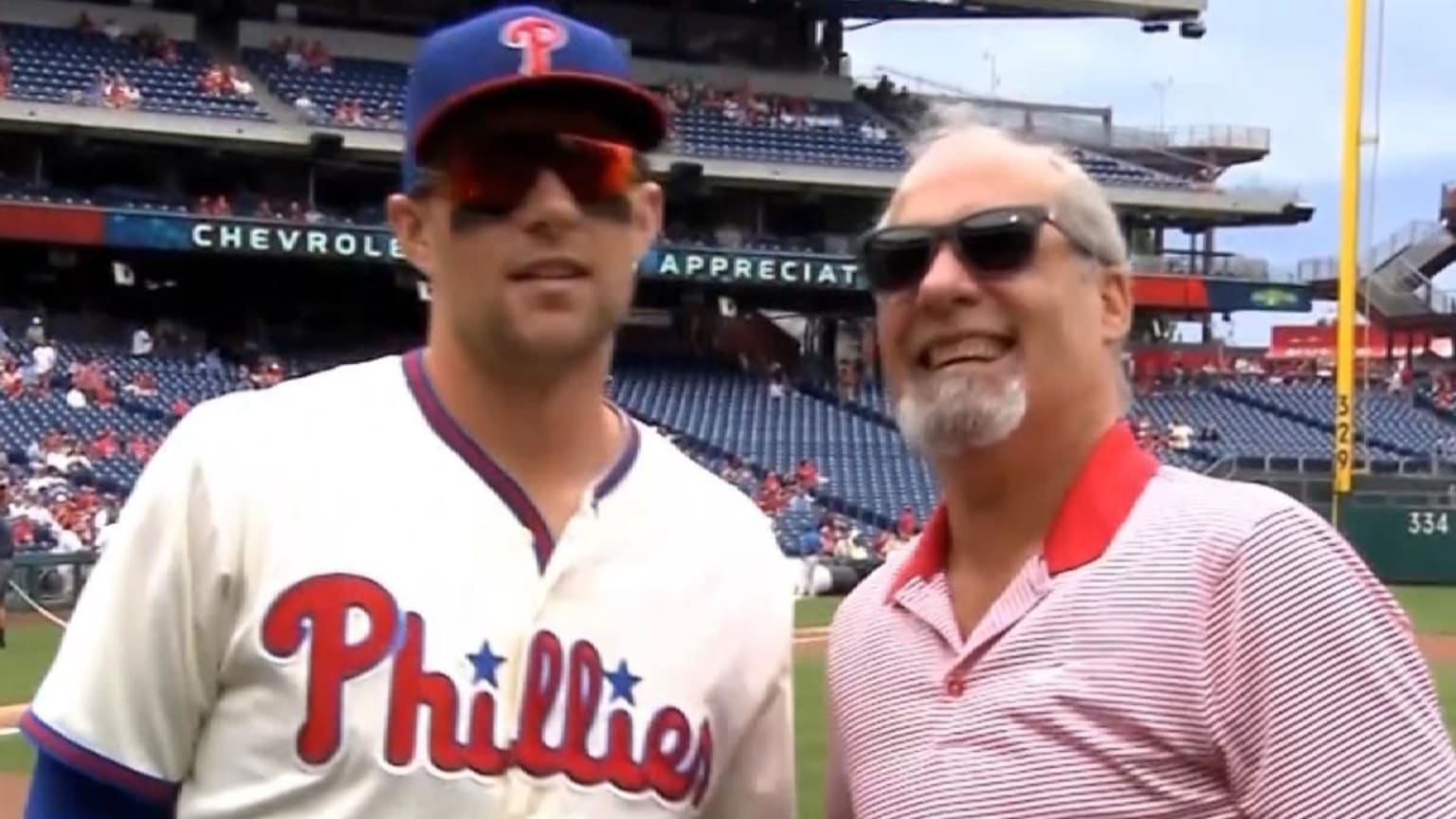 Hoskins Father's Day talk | 07/17/2018 | Philadelphia Phillies